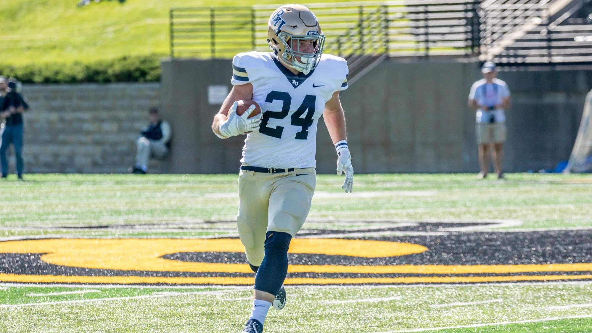 Cale Ferrin - Football - Bethel University Athletics