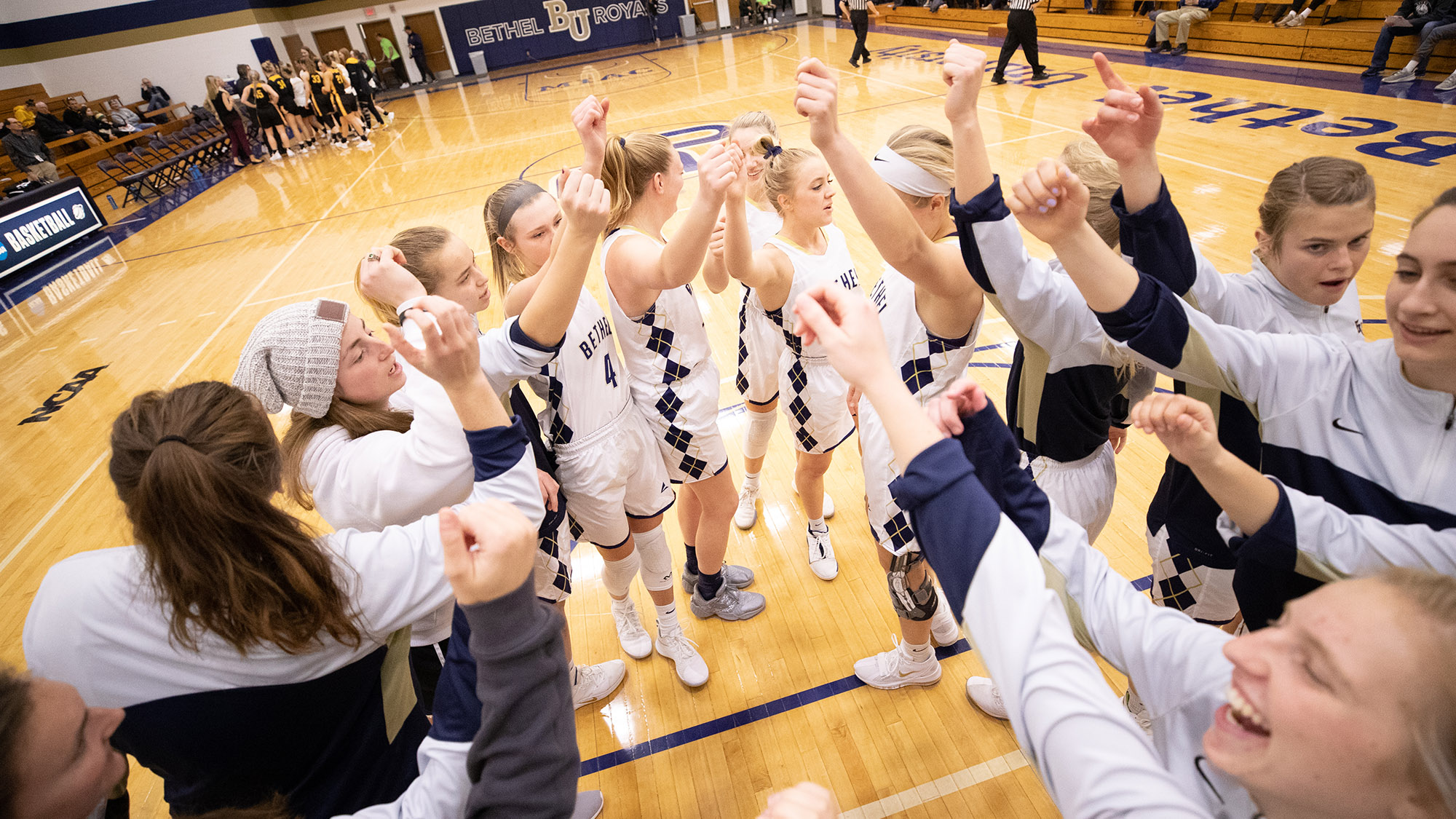 Mackenzie Novak - Women's Basketball - Bethel University Athletics