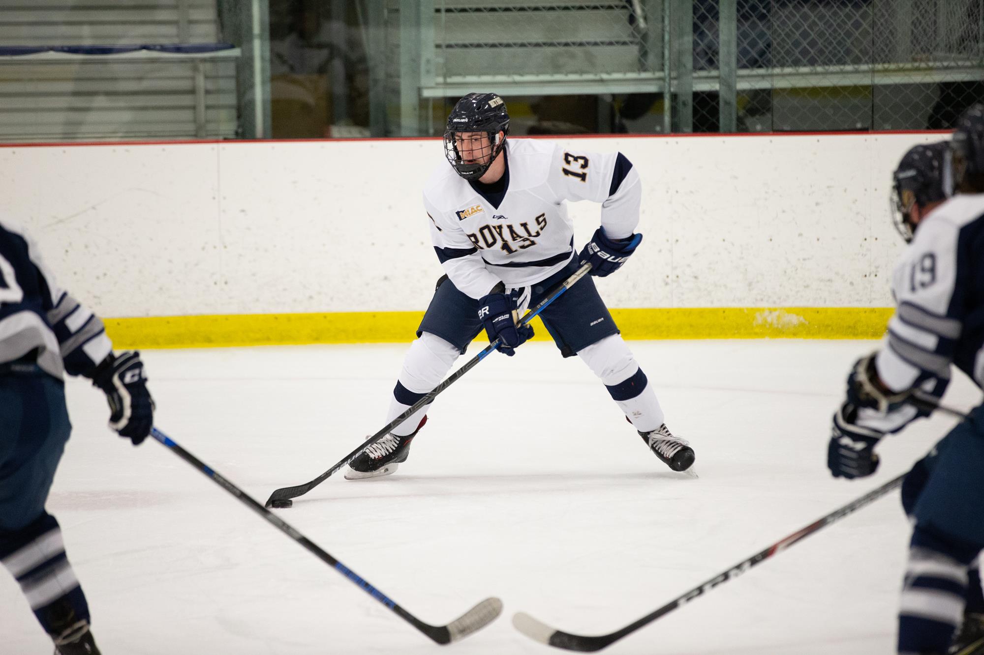Zeke Zeier - Men's Hockey - Bethel University Athletics