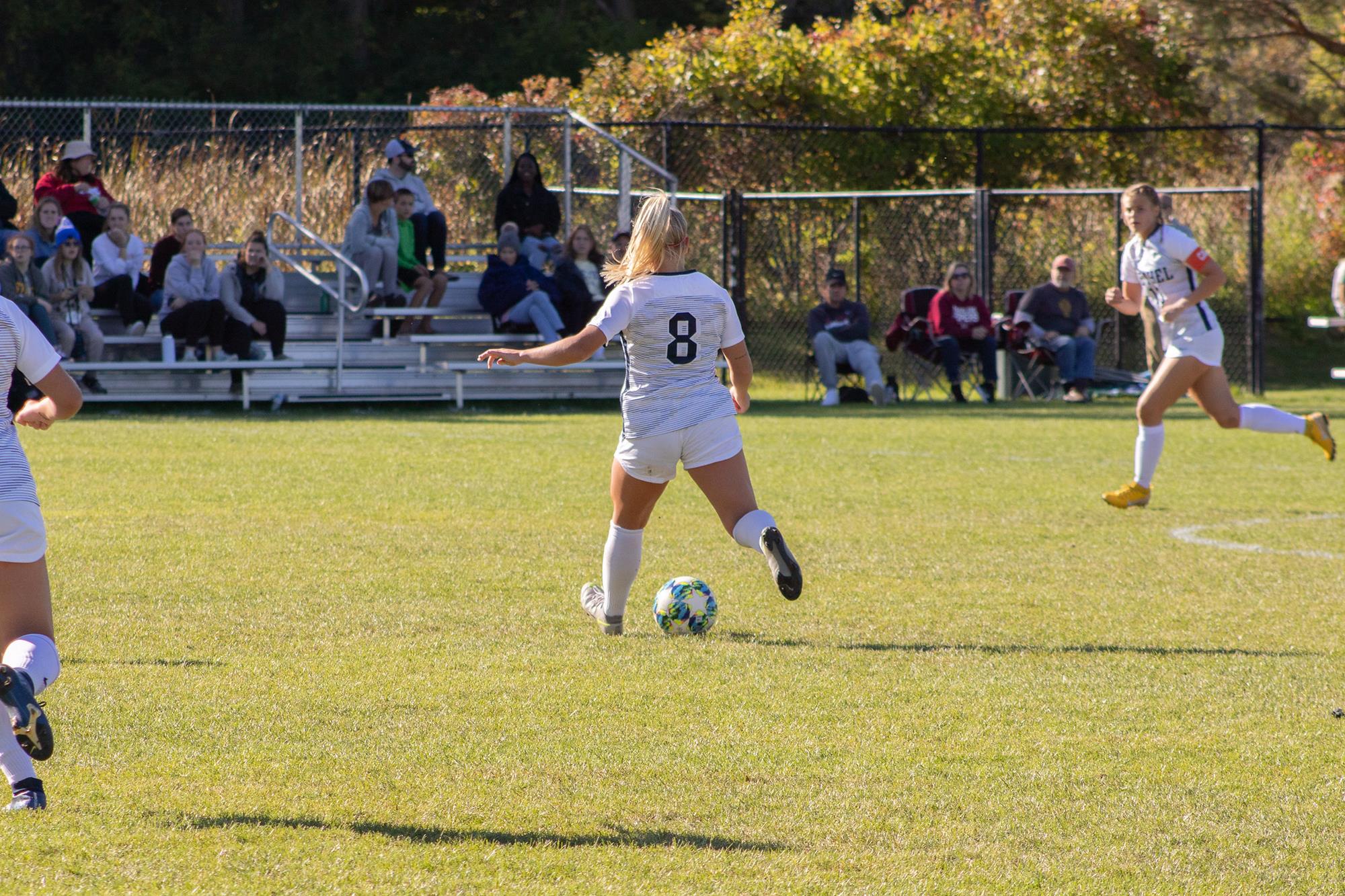 Bella Heckmann - Women's Soccer - Bethel University Athletics