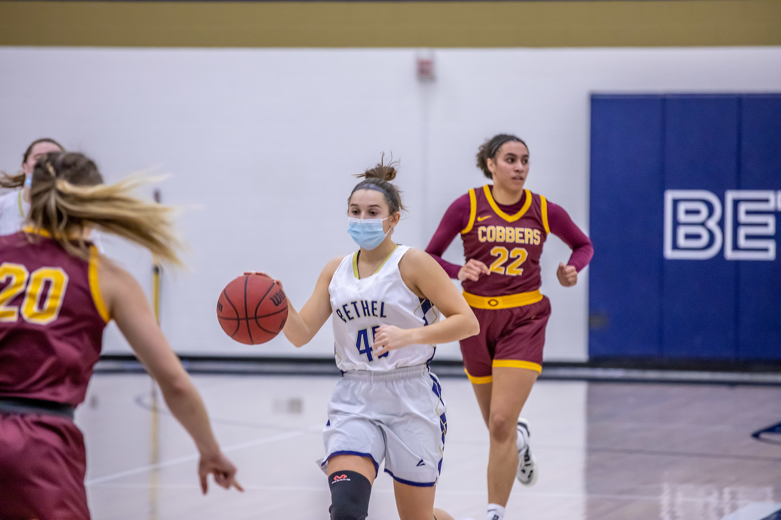 Lindsey Tschetter - Women's Basketball - Bethel University Athletics
