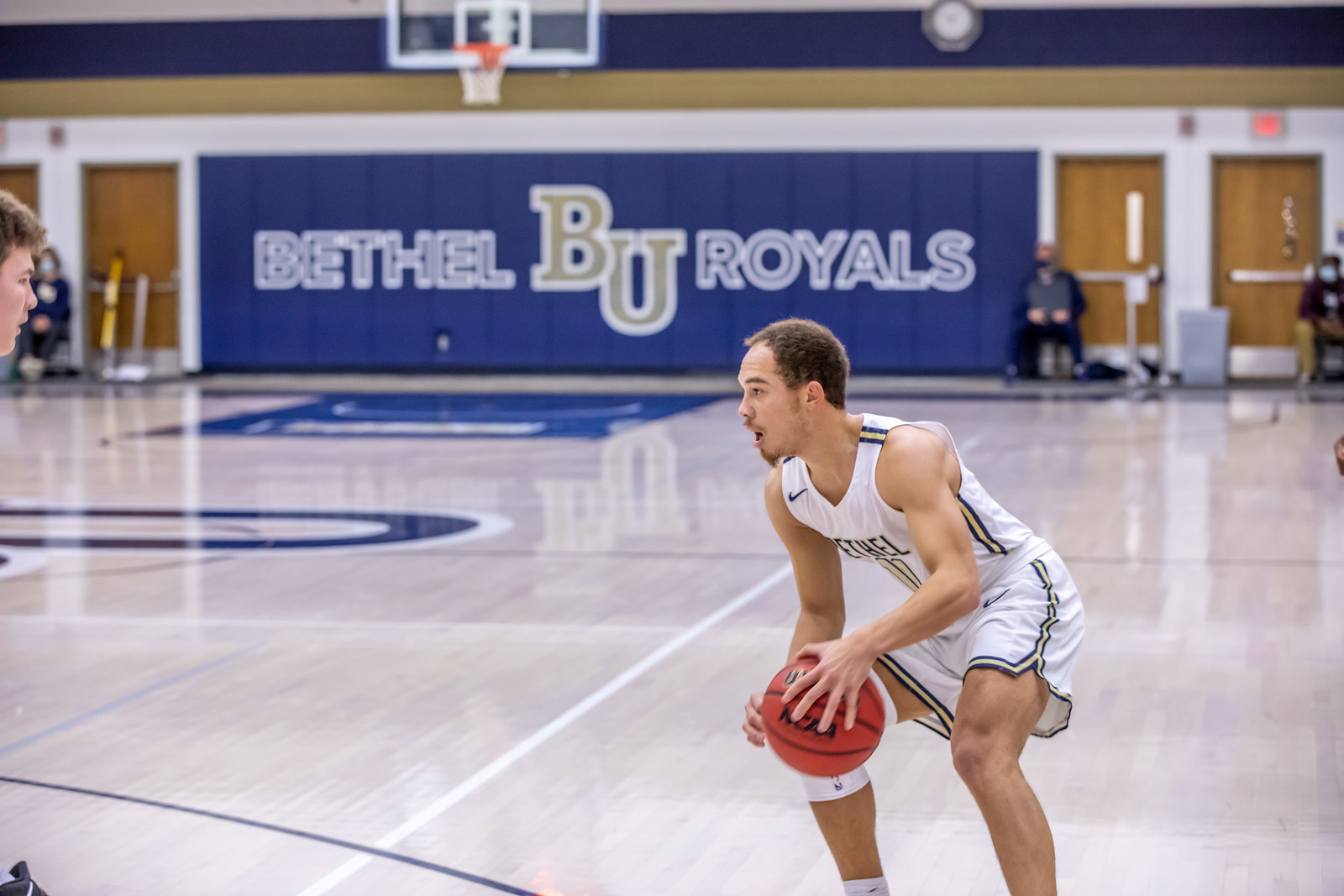 Isaiah Rollins - Men's Basketball - Bethel University Athletics