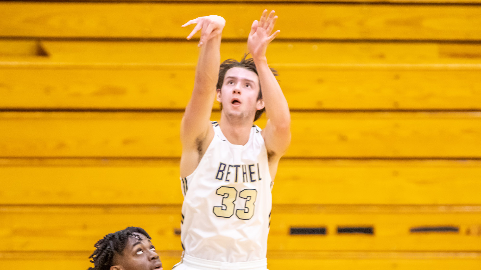 Jaren Tschetter - Men's Basketball - Bethel University Athletics