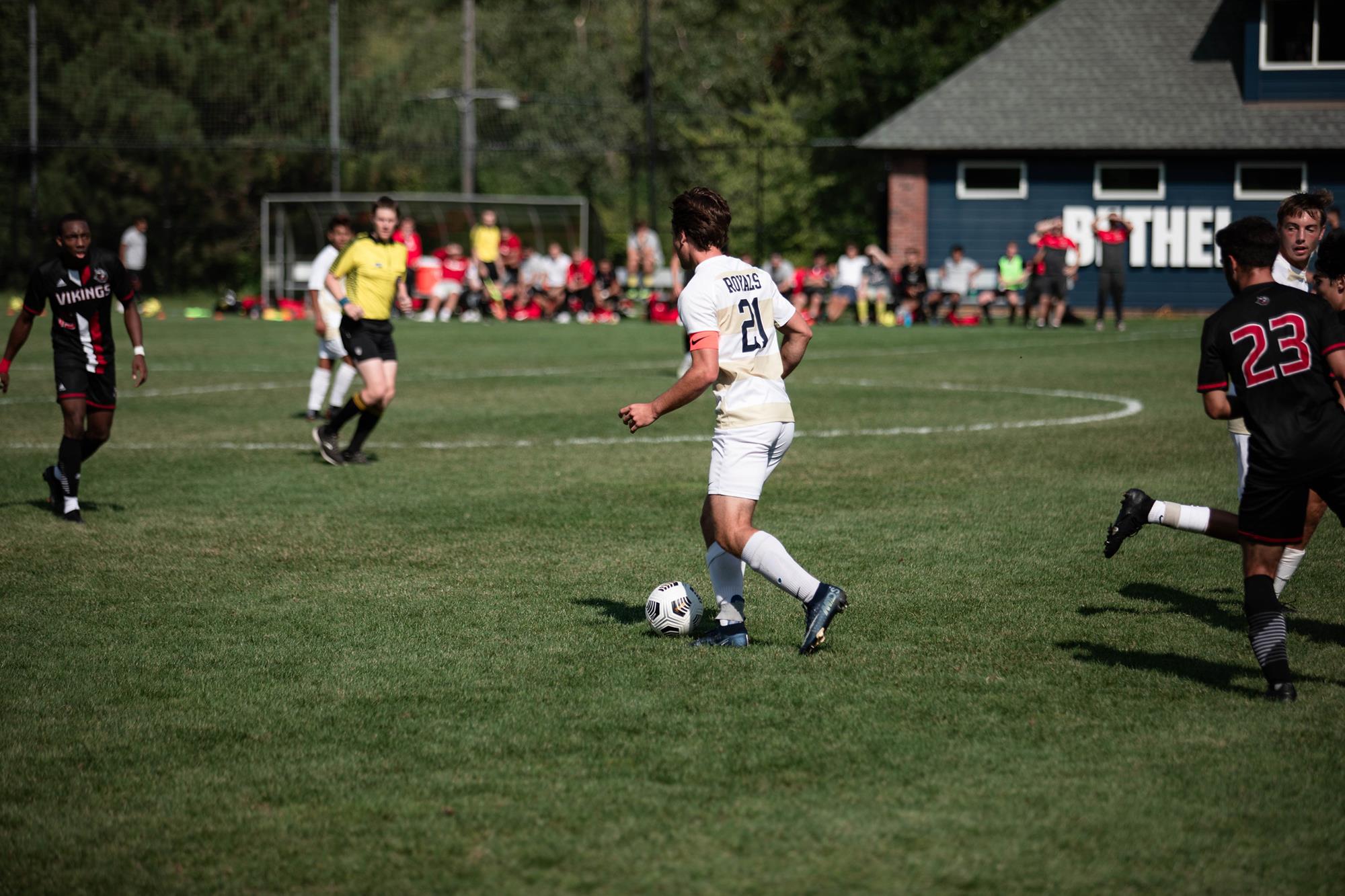 Isaac Howell - Men's Soccer - Bethel University Athletics