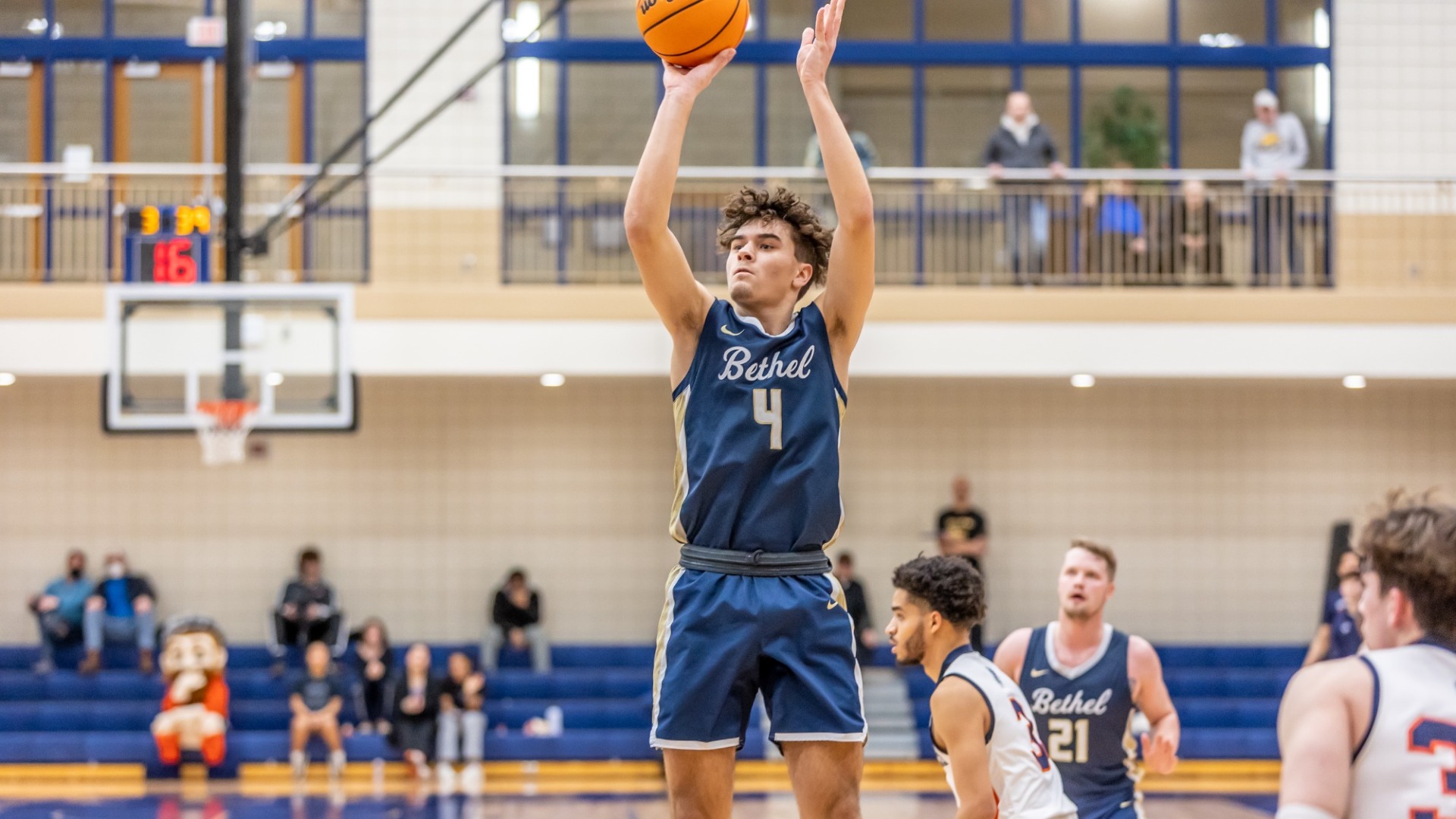 Sam Zilmer - Men's Basketball - Bethel University Athletics