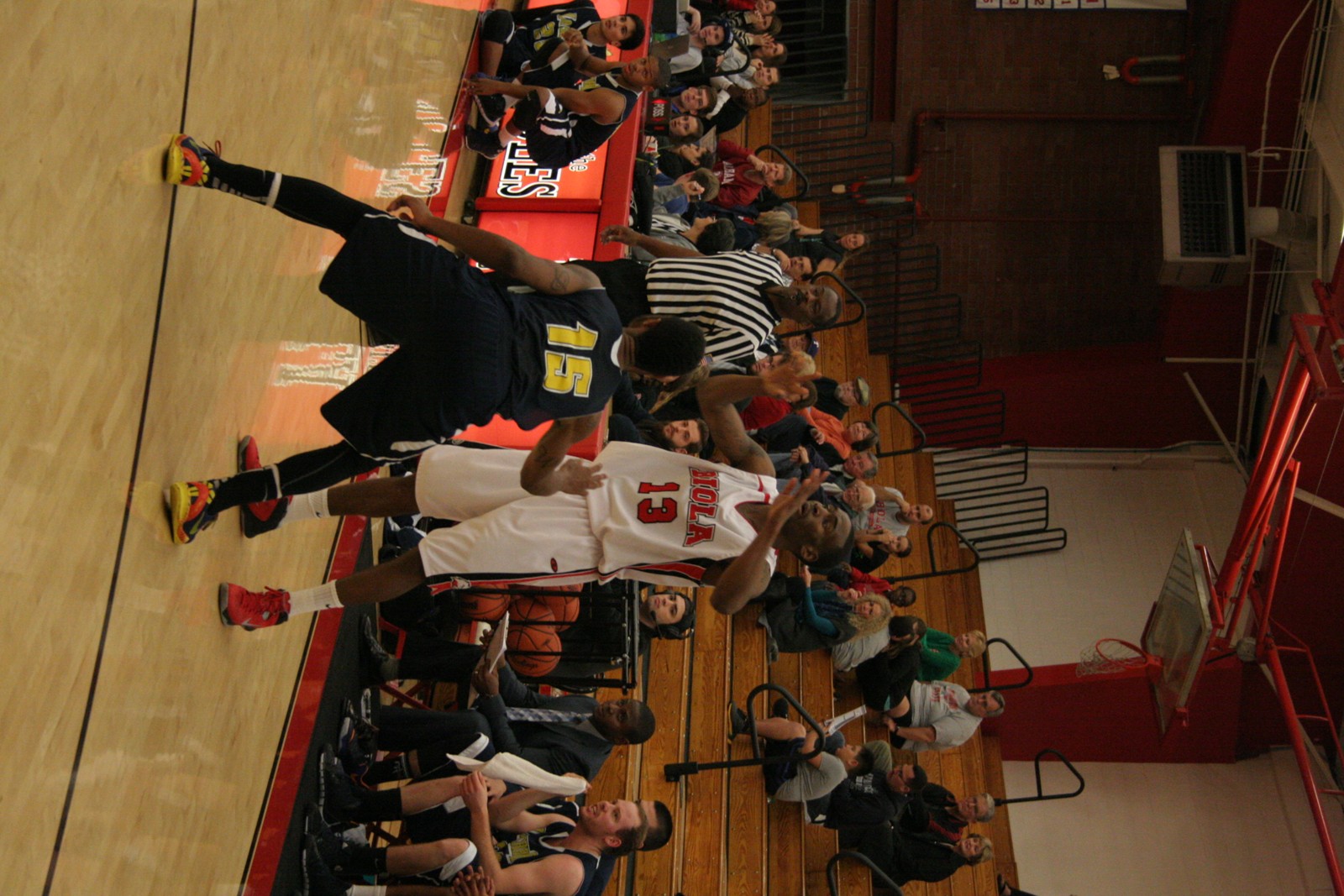 Jacari Miller - Men's Basketball - Biola University Athletics