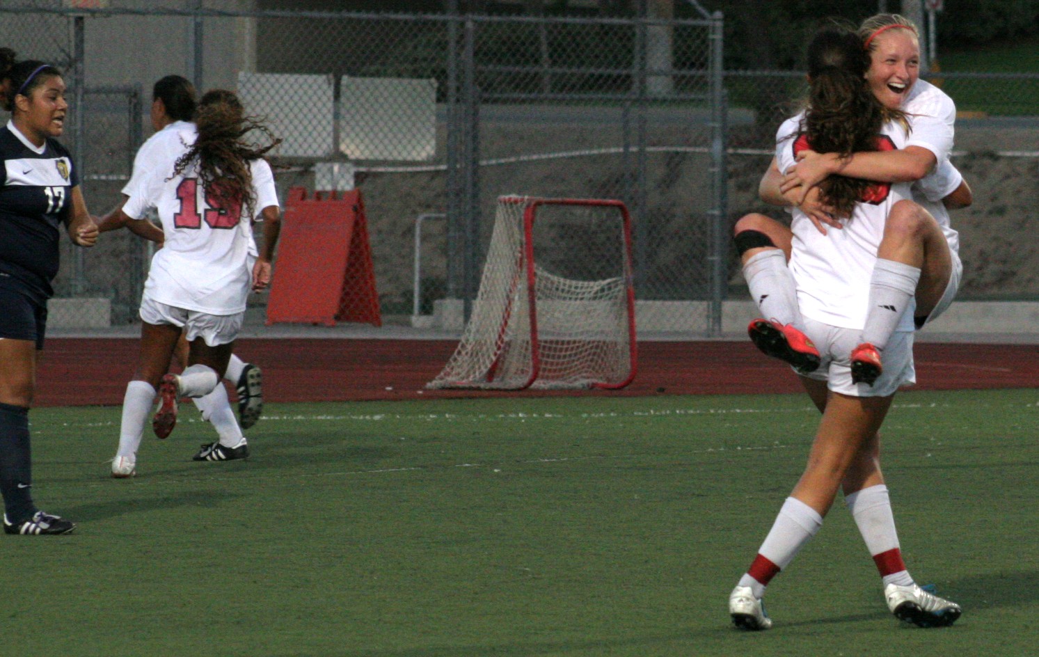 Jessie Burns - Women's Soccer - Biola University Athletics