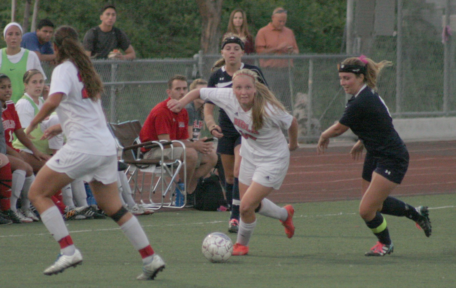 Jessie Burns - Women's Soccer - Biola University Athletics