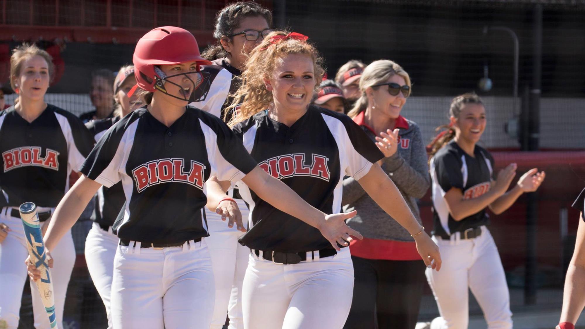 Kylie Velasco - Softball - Biola University Athletics