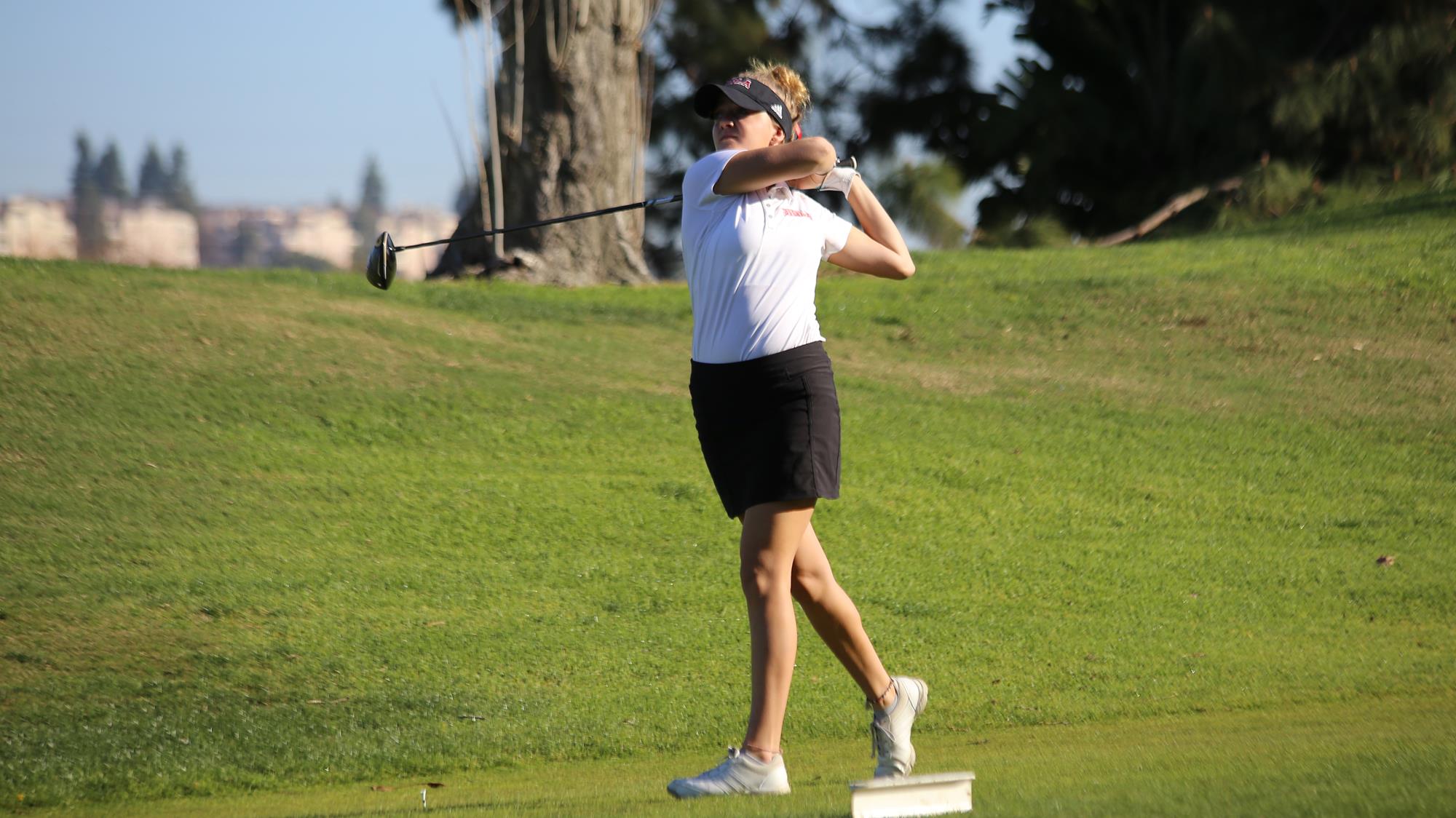Sophia Karnazes - Women's Golf - Biola University Athletics