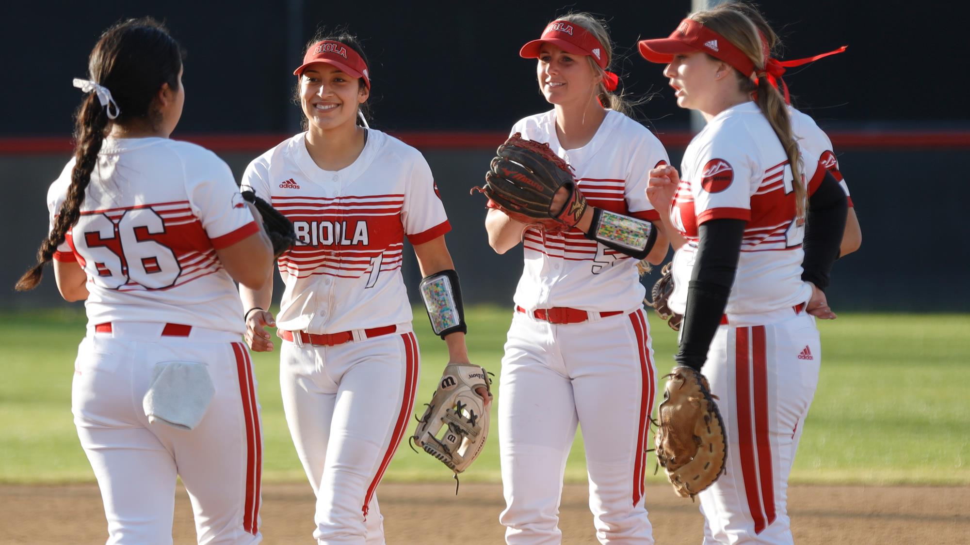 Paula Damas - Softball - Biola University Athletics