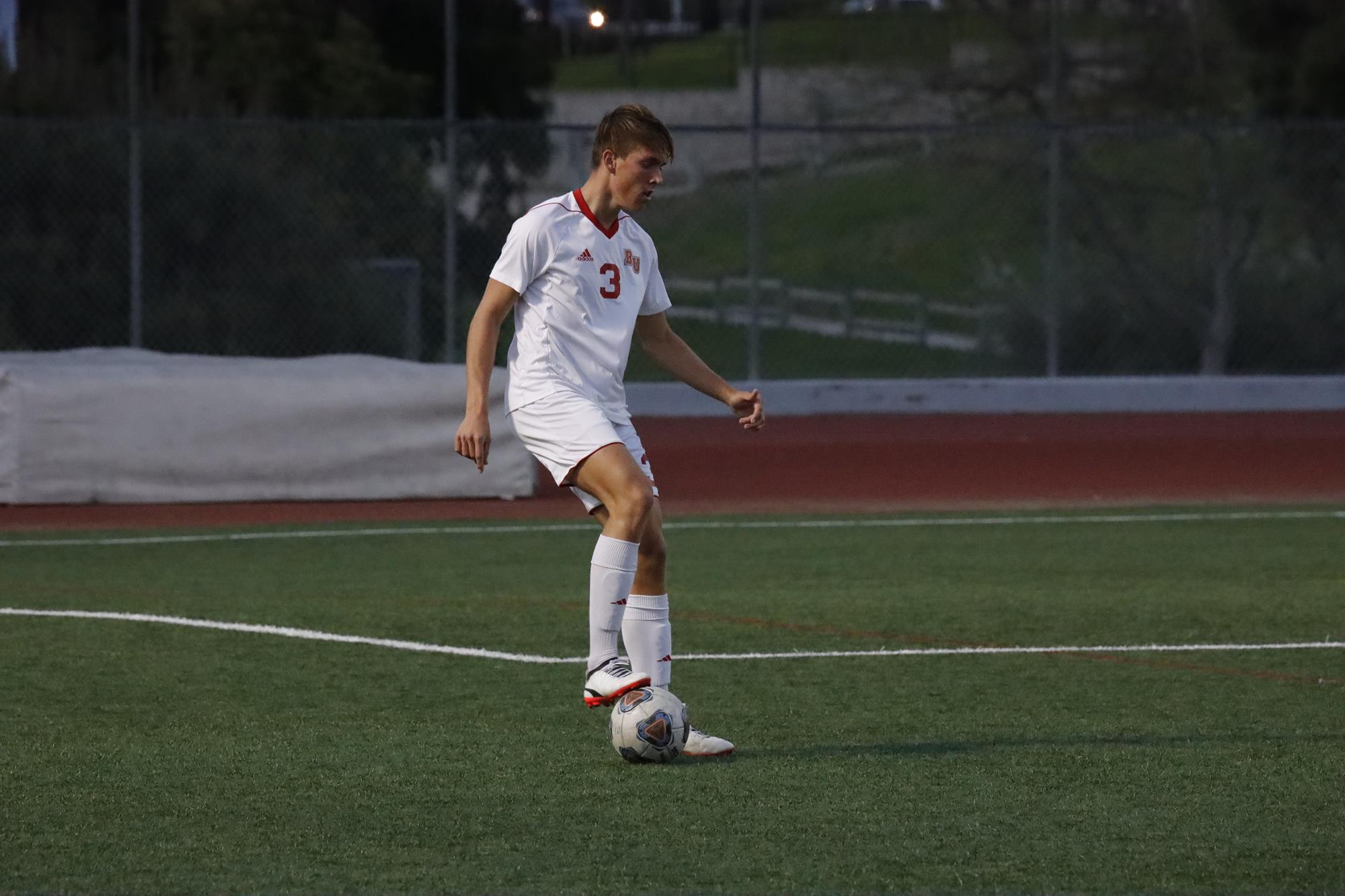 Axel Van Cleve - Men's Soccer - Biola University Athletics