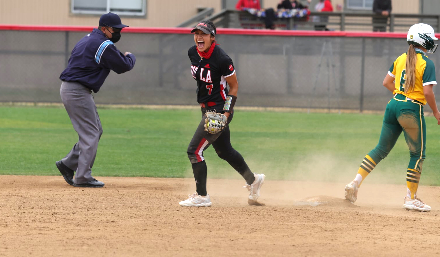 Ruth Munoz - Softball - Biola University Athletics