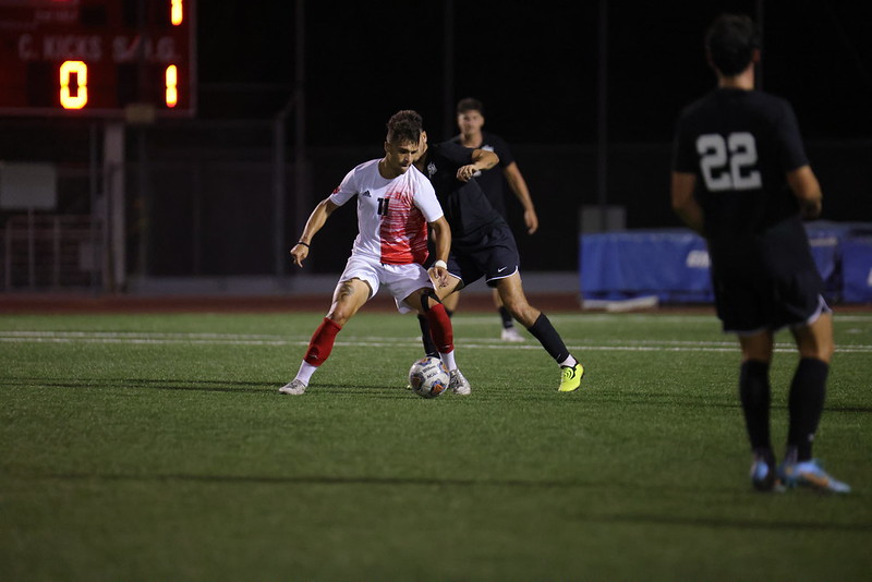 CSULA Slips Past BU - Biola University Athletics