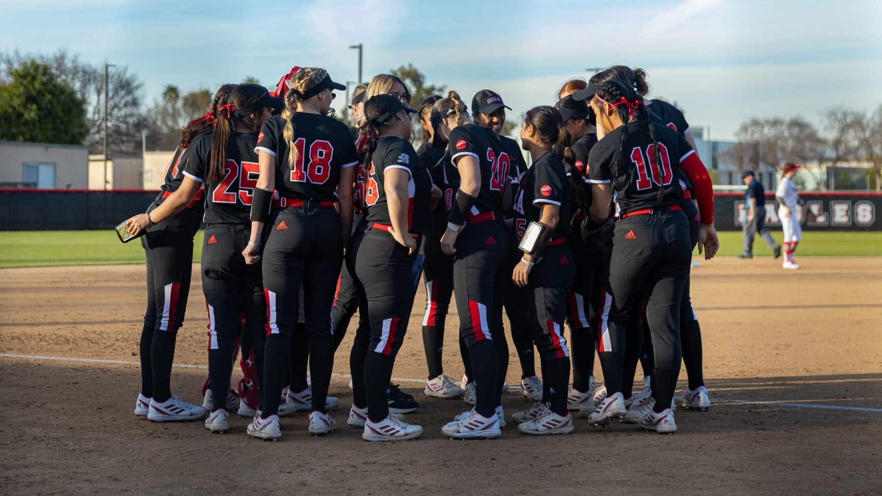 Eagles Fall in Extra Innings - Biola University Athletics