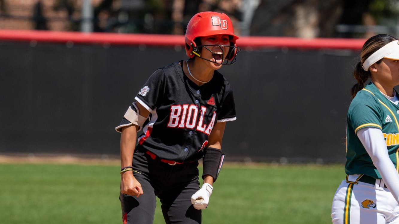 Alexis Lara - Softball - Biola University Athletics