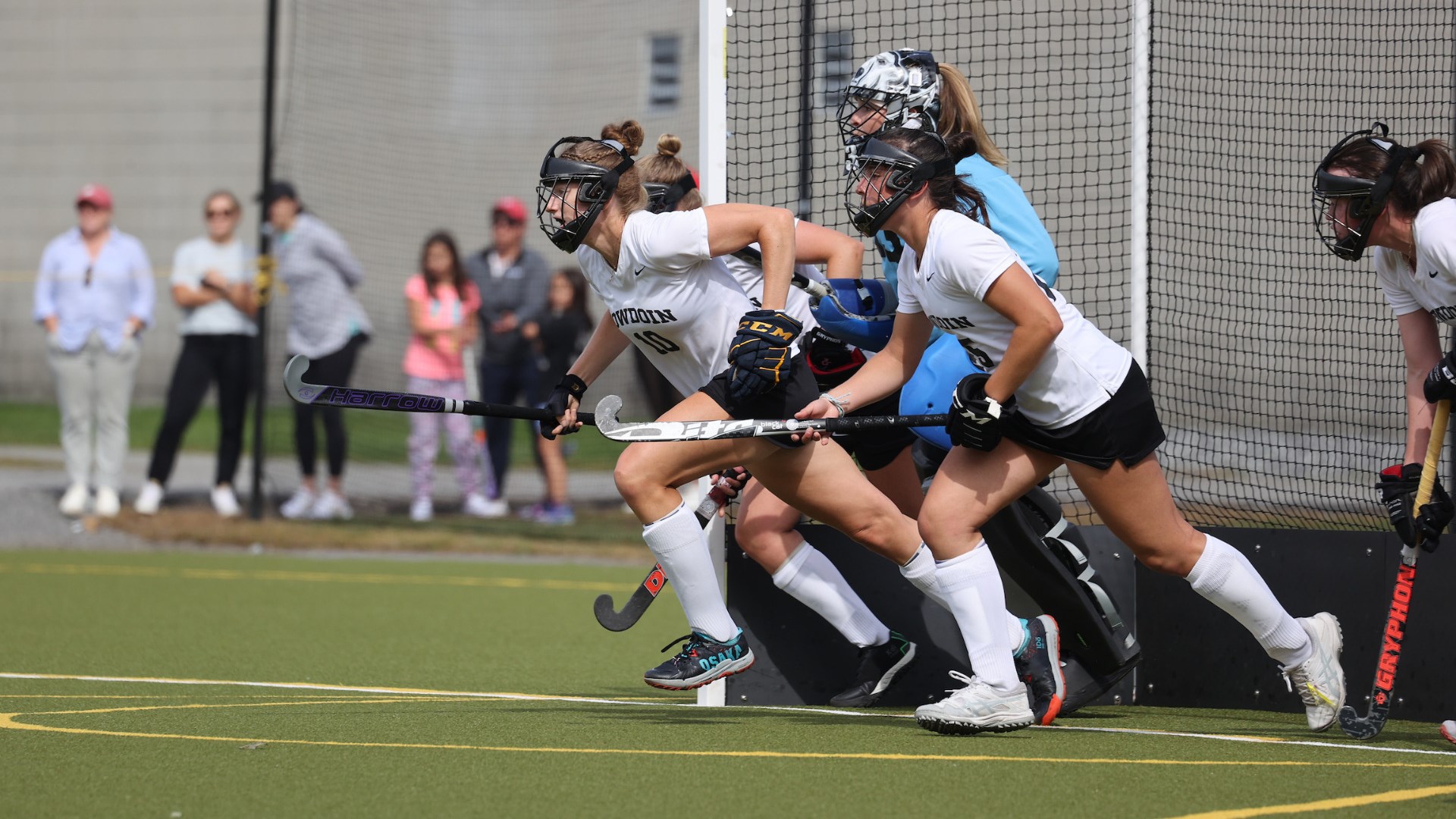 Field Hockey Falls to Trinity in NESCAC Quarterfinals - Bowdoin College