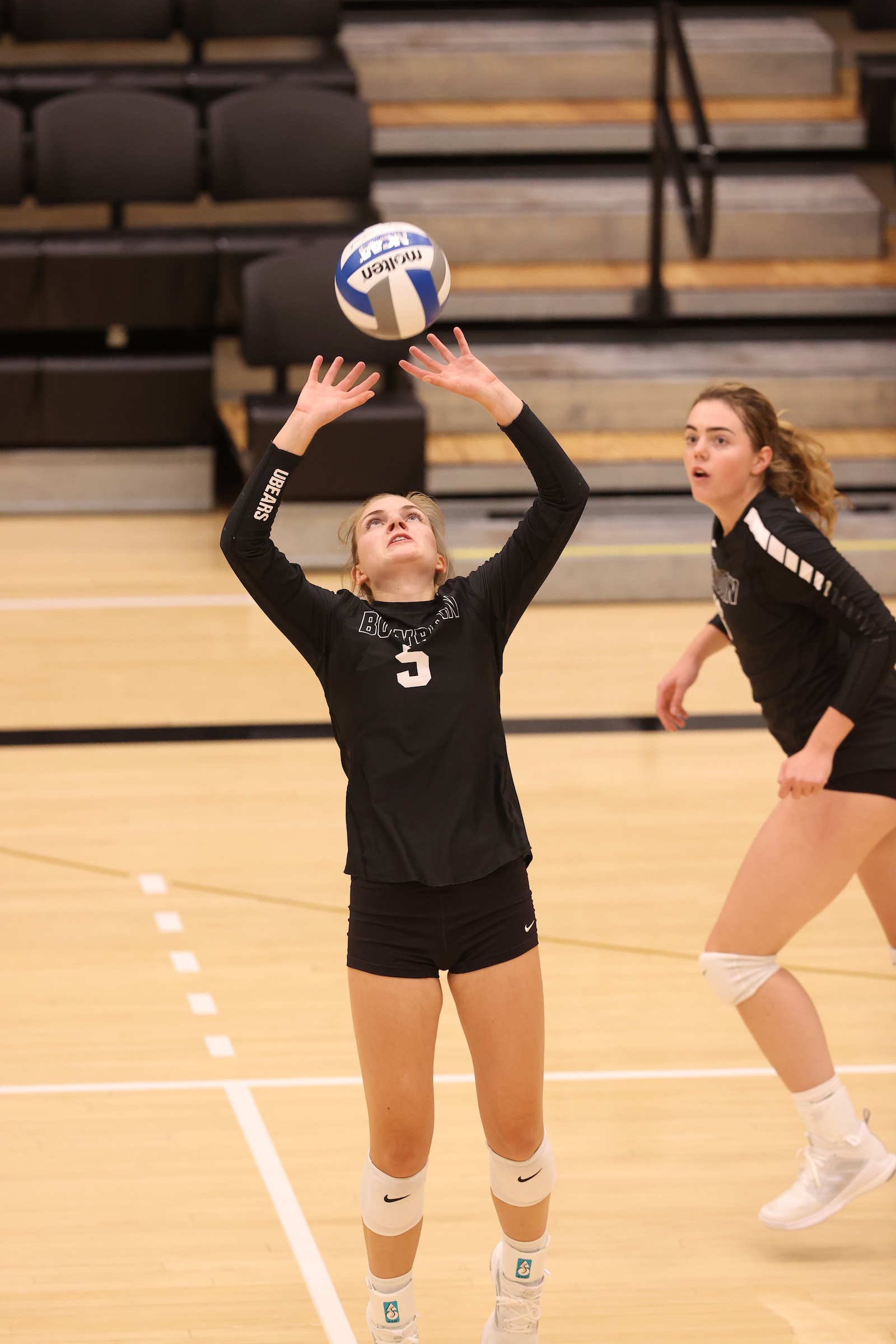 Volleyball Sweeps Swarthmore To Open Garnet Invitational - Bowdoin College