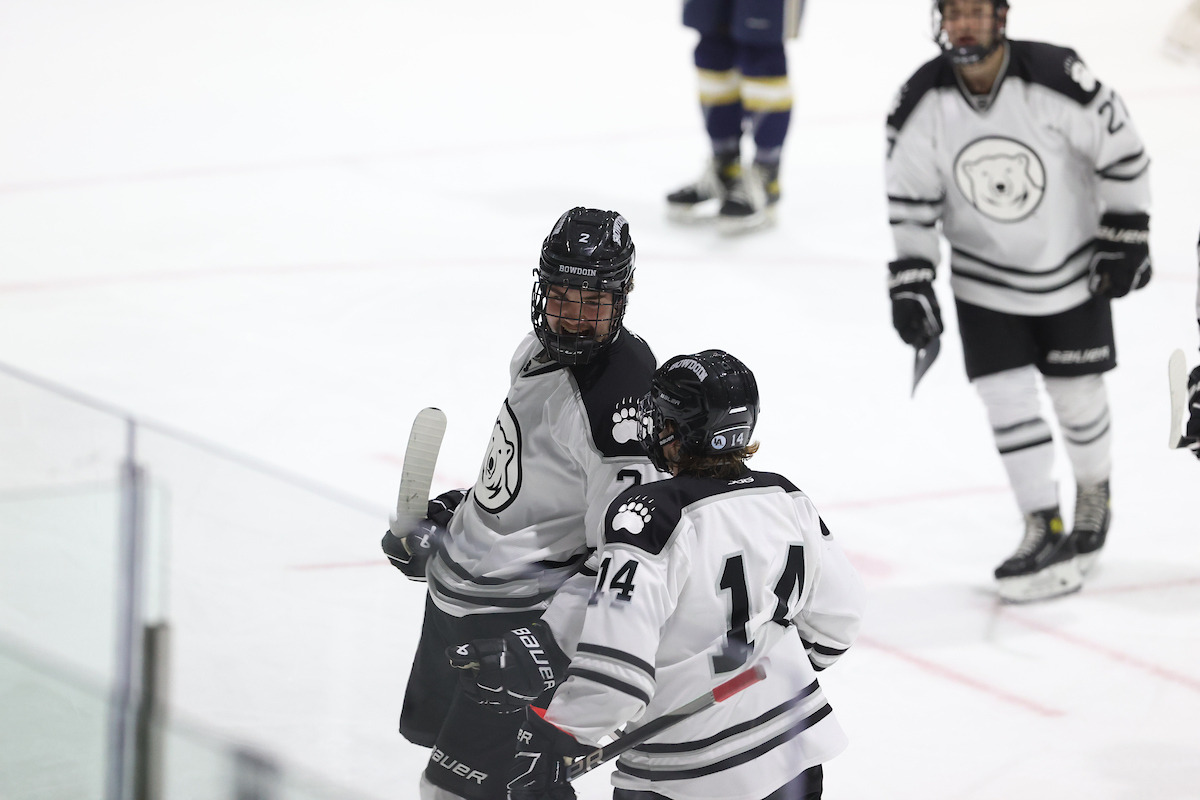 Men's Hockey Skates Away with 3-0 Win Over Suffolk - Bowdoin College