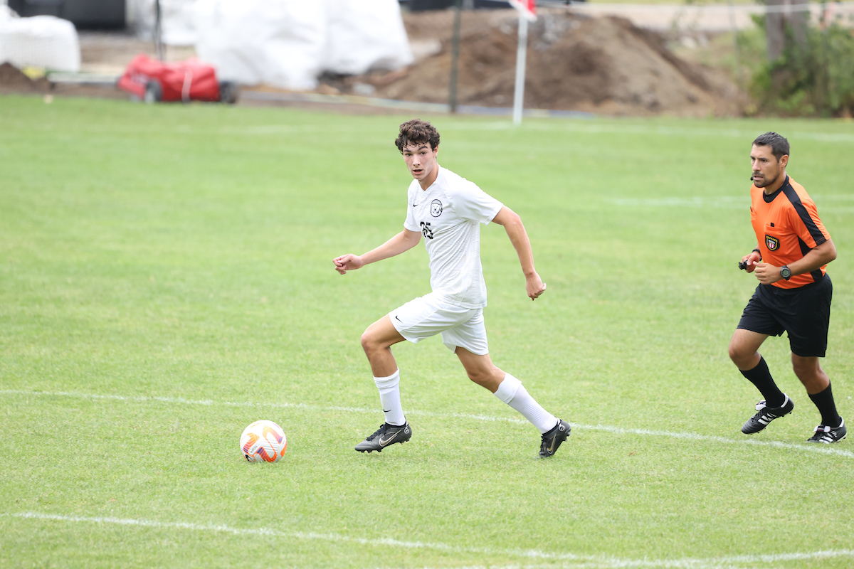 Dylan Reid Named NESCAC Men's Soccer Player of the Week - Bowdoin College