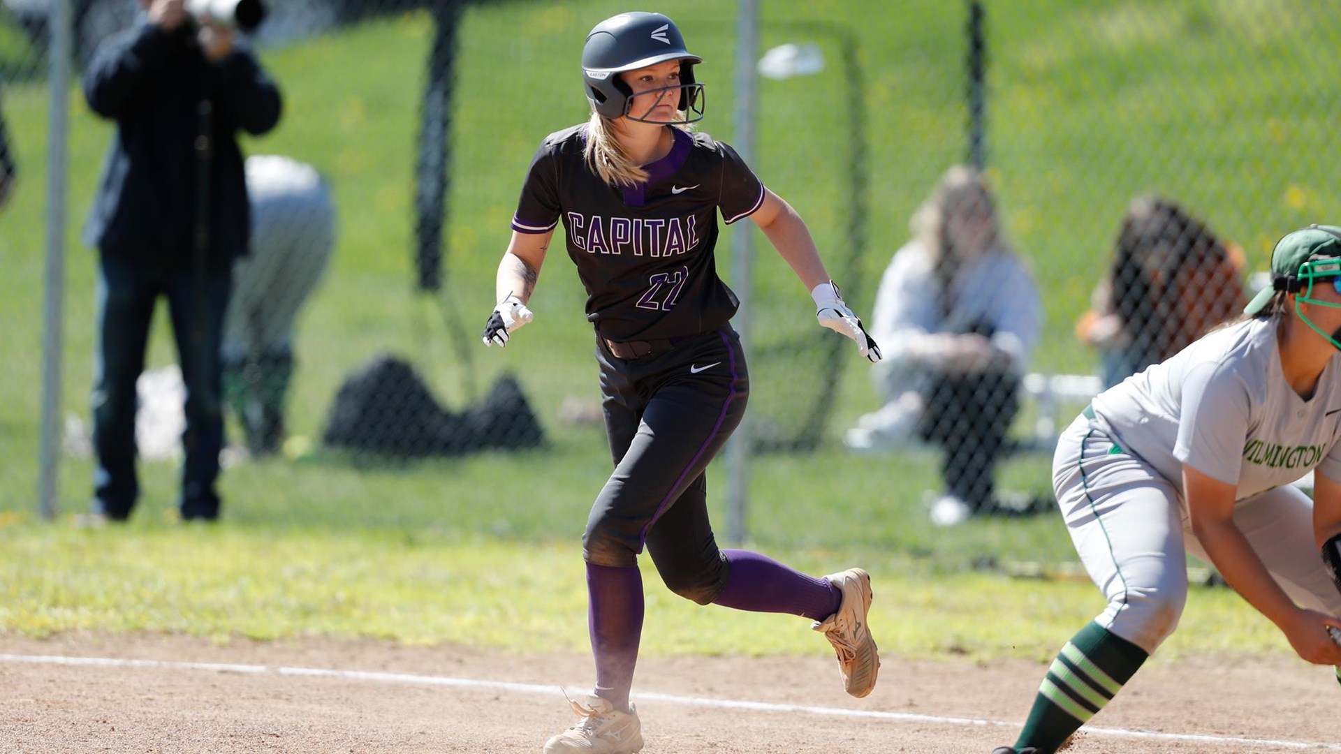 Softball Endures Tough Road Trip at Muskingum - Capital University