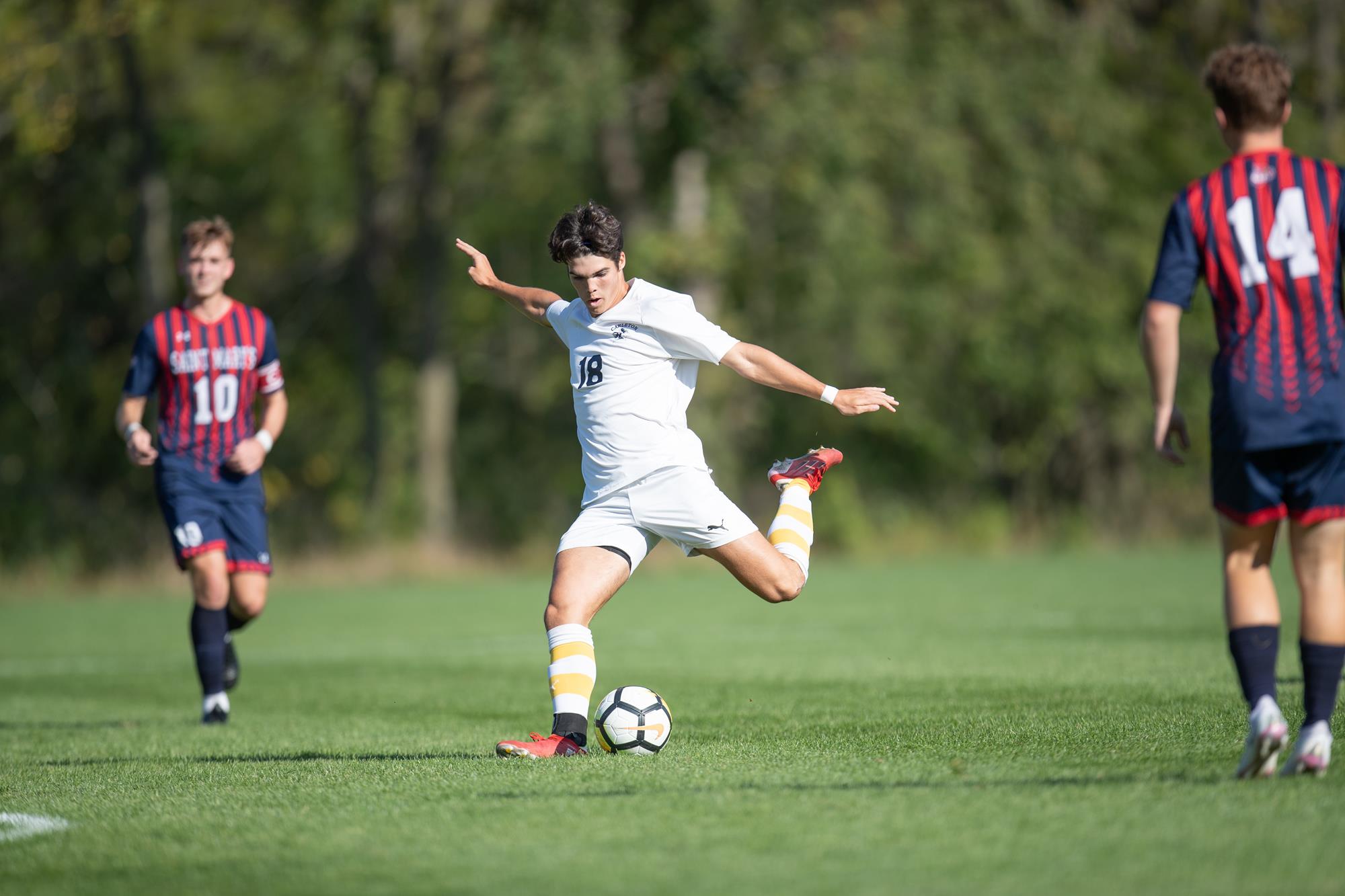 Knights capture season opener at Ramapo, 2-0 - Carleton College