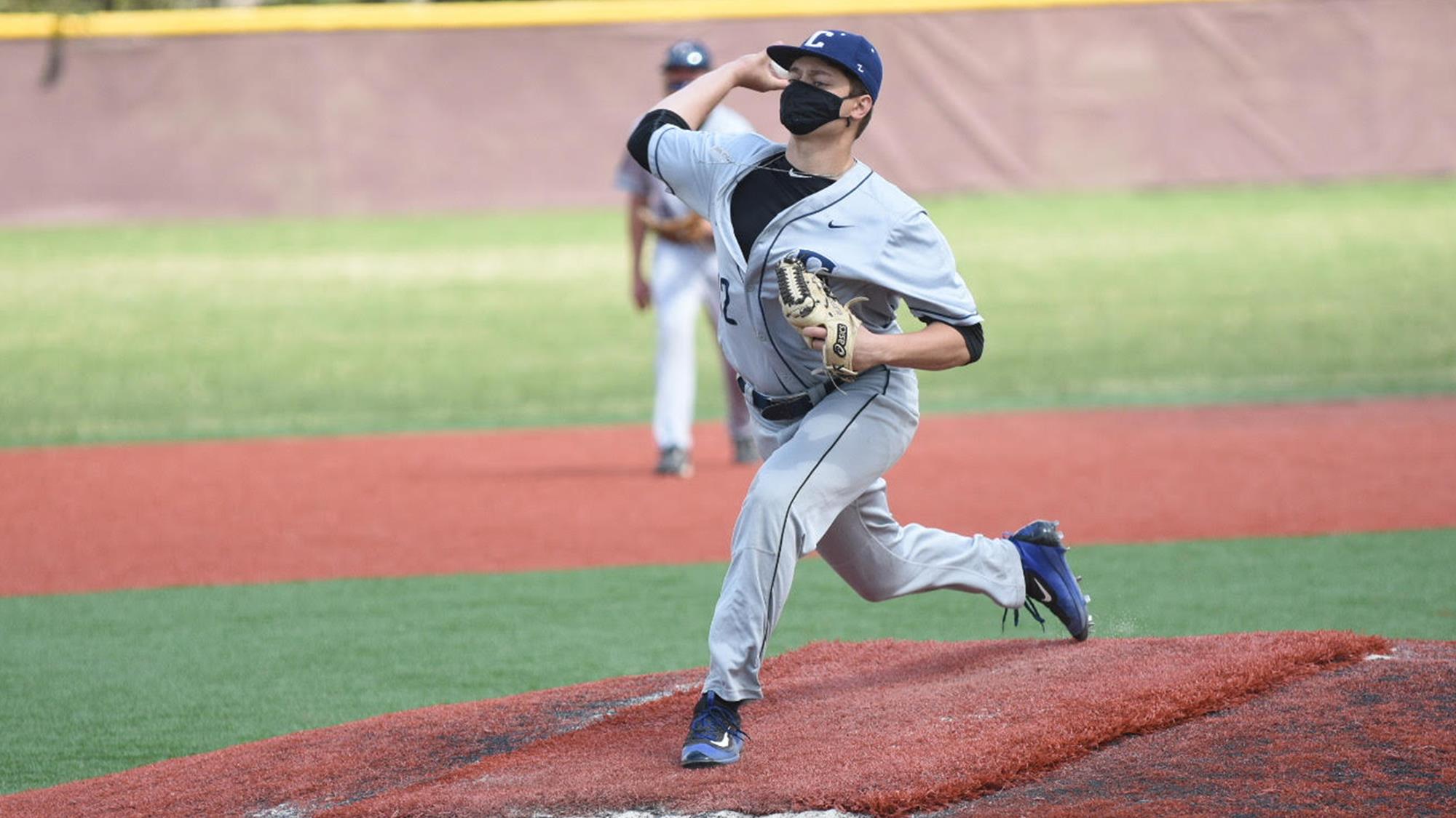 Walkoff woes as Knights lose twice at Concordia - Carleton College