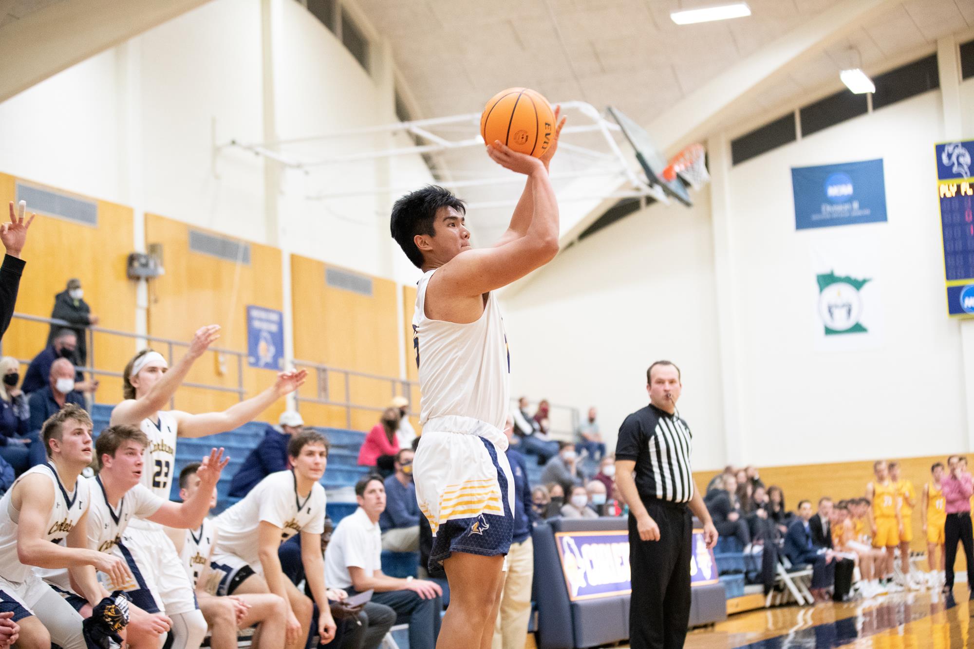 Four-game win streak snapped as Knights fall at Saint Mary's - Carleton ...