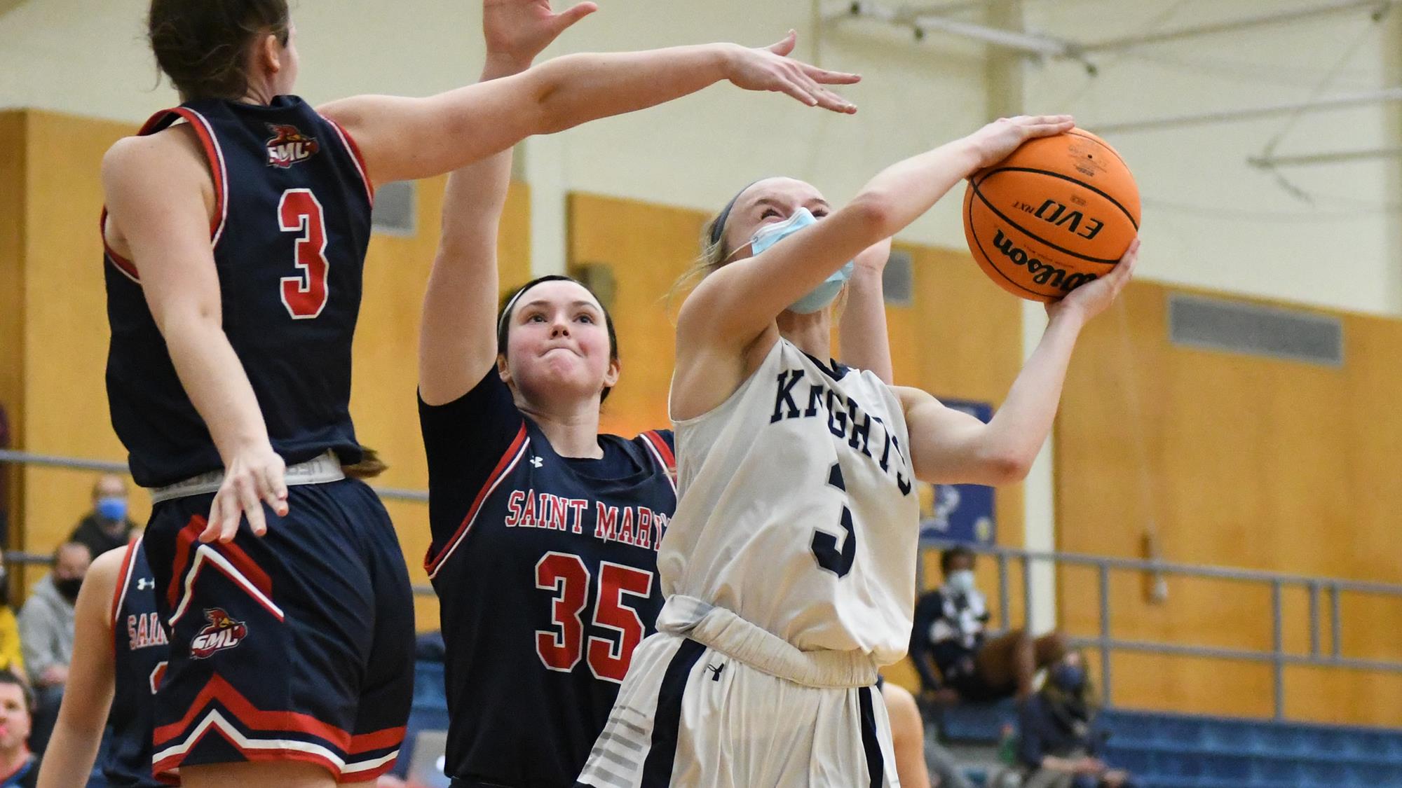 Knights win 7th straight as Isabelle Henry delivers game-winner with 0. ...