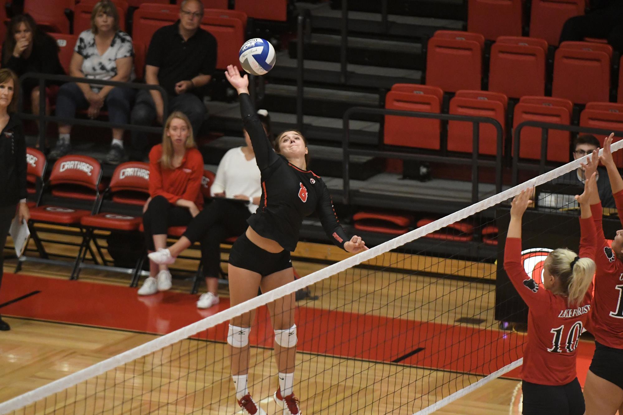 Megan Behrendt - Women's Volleyball - Carthage College Athletics