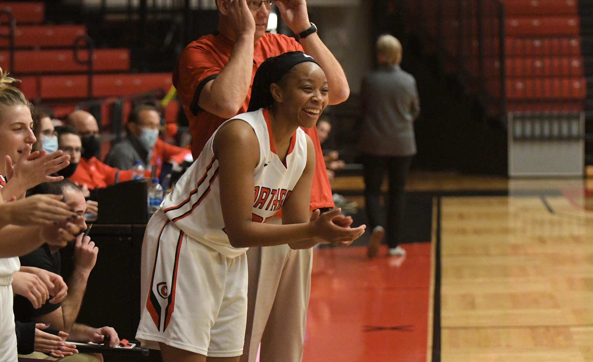 Destiny Antoine - Women's Basketball - Carthage College Athletics