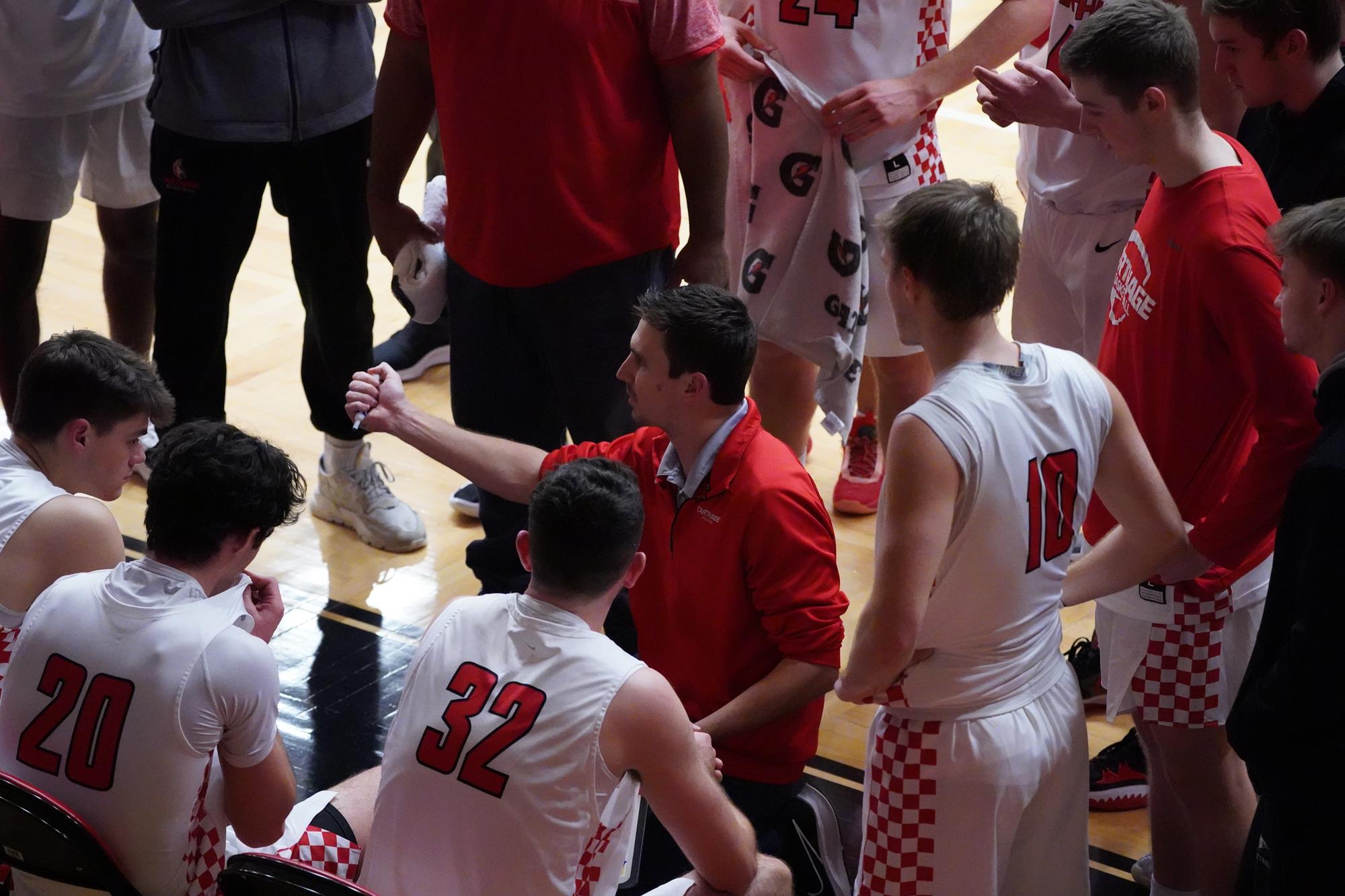Carthage Men’s Basketball Battles Illinois Wesleyan at Home - Carthage ...