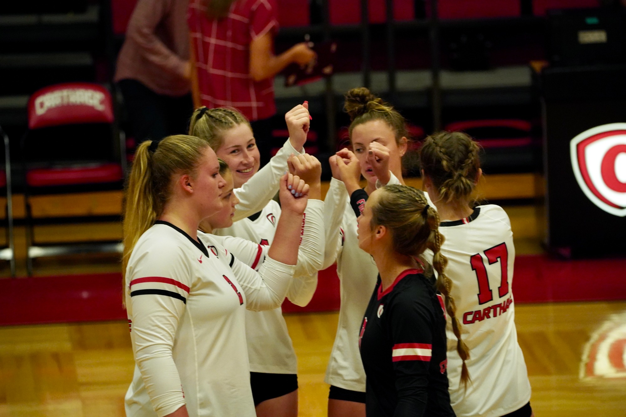 Firebirds Sweep Beloit at Home - Carthage College Athletics