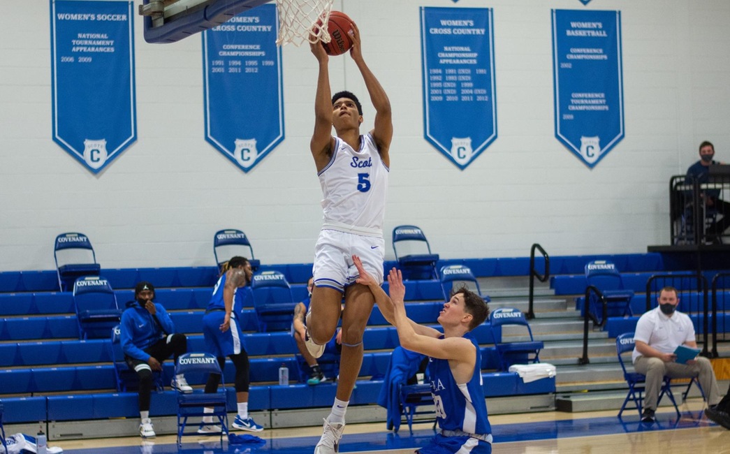 Men's Basketball Dominates in 83-39 Win over Berea - Covenant College