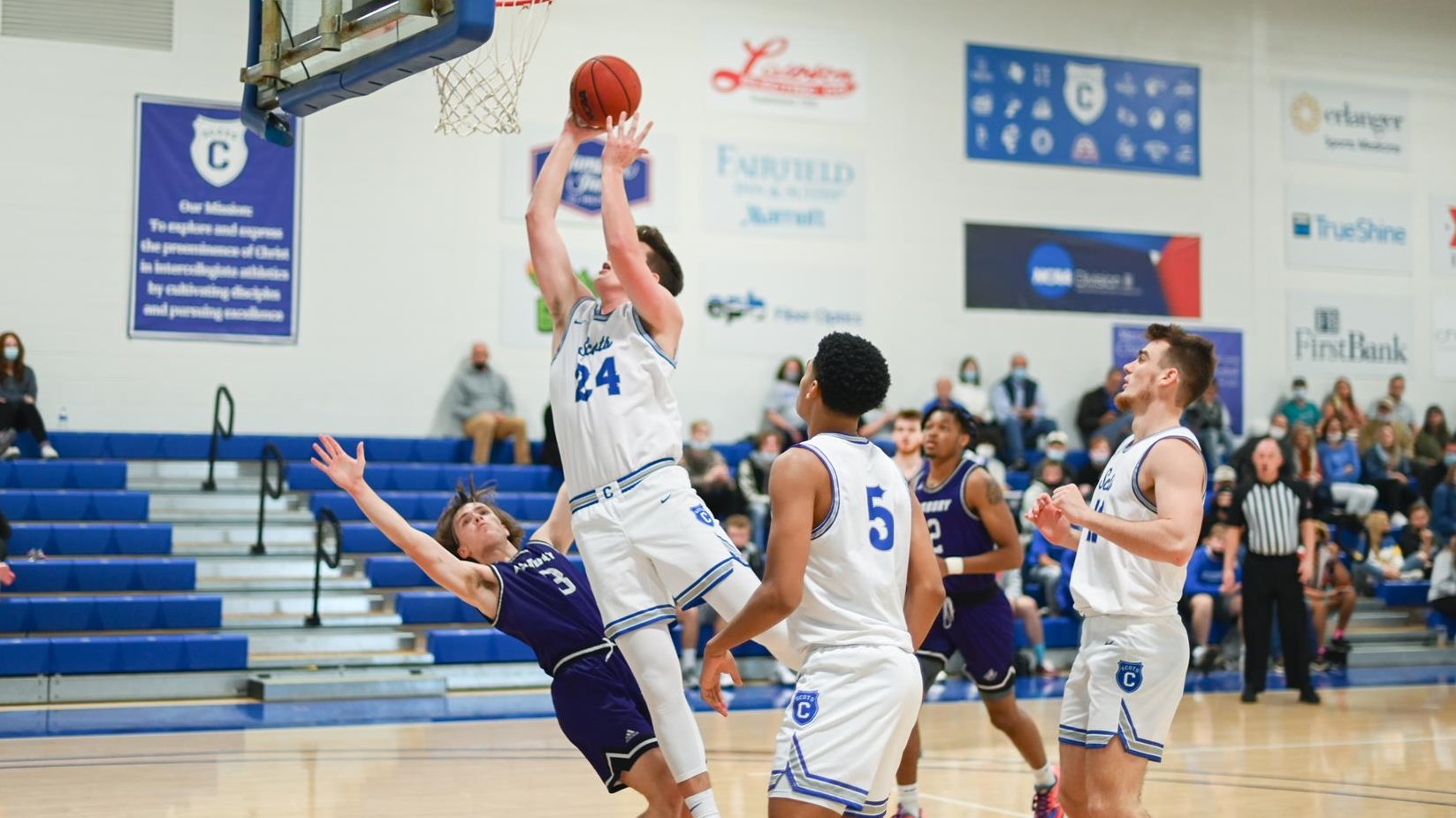 Men's Hoops Rallies Past BSC - Covenant College