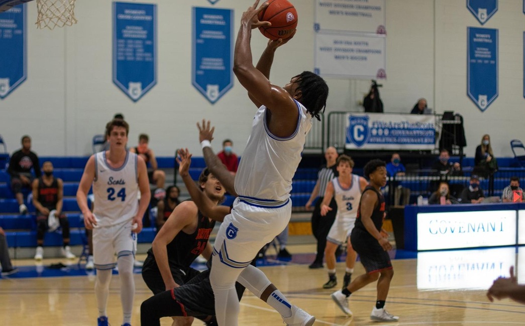 Men's Hoops Falls to Maryville, 76-64 - Covenant College