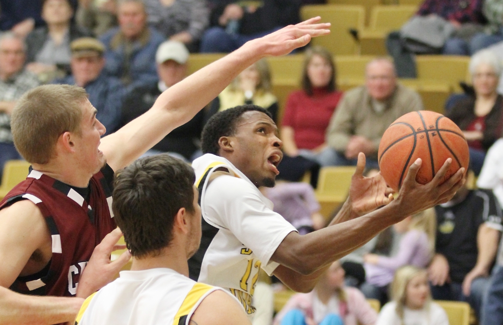 Issiah Grayson - Men's Basketball - College of Southern Idaho Athletics