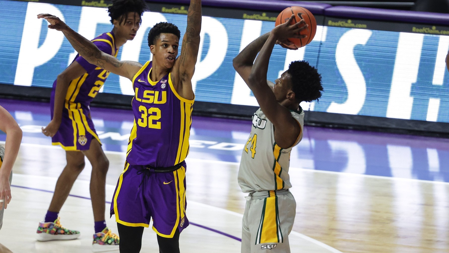 Son of former NBA great Shawn Kemp signs with CSI - College of Southern ...