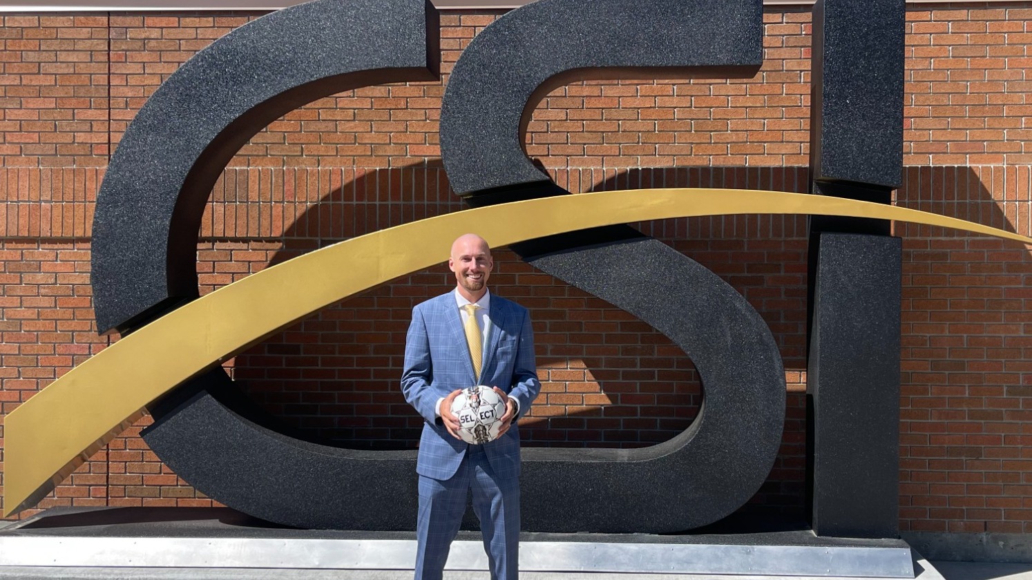 CSI names coach to jumpstart new men’s and women’s soccer program ...