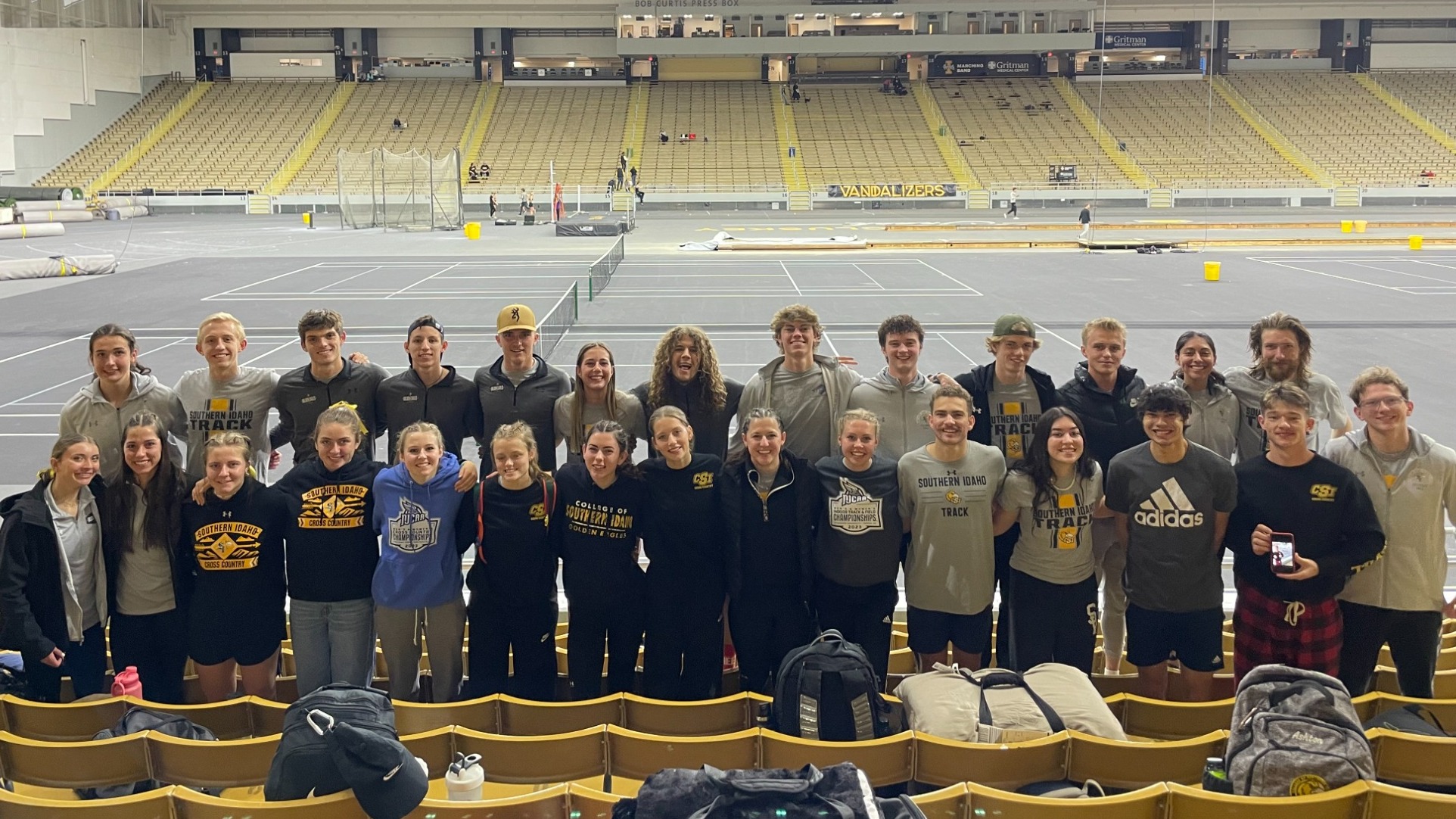 CSI Runners open Indoor Track season with a bang - College of Southern ...