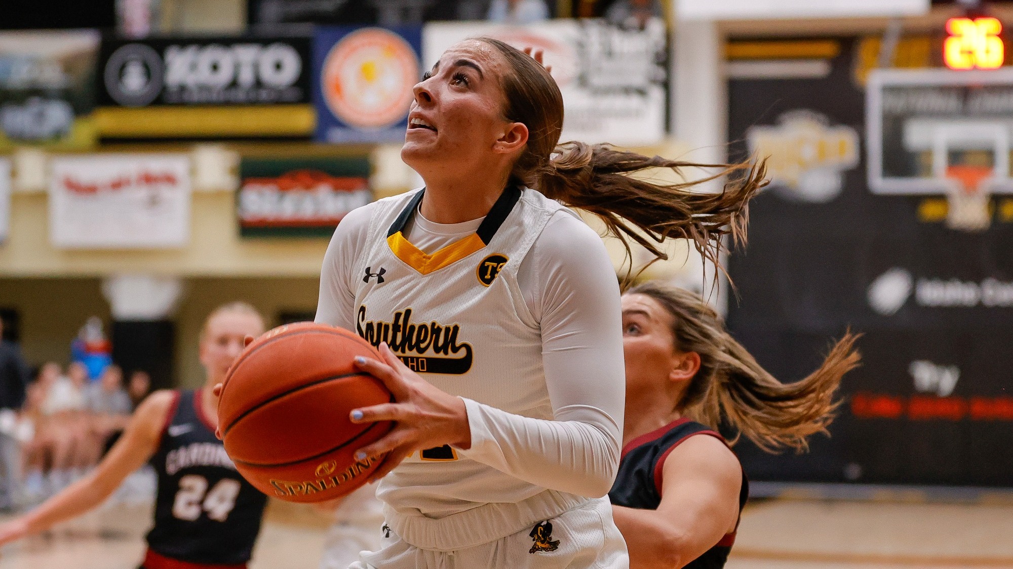 CSI WBB takes care of business on the road against the Cardinals ...