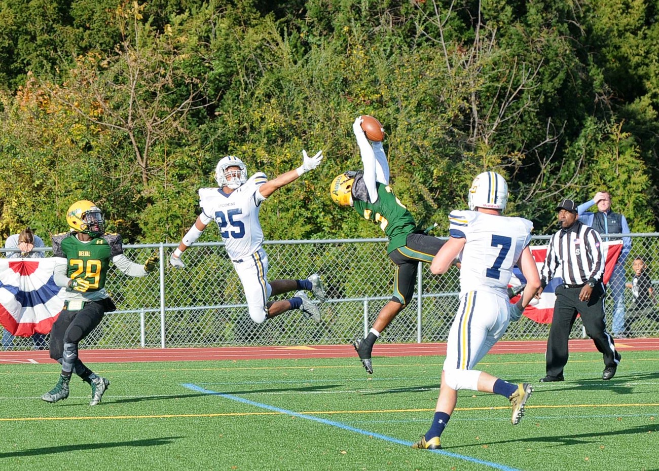 Jalen Mayes - Football - Delaware Valley University Athletics