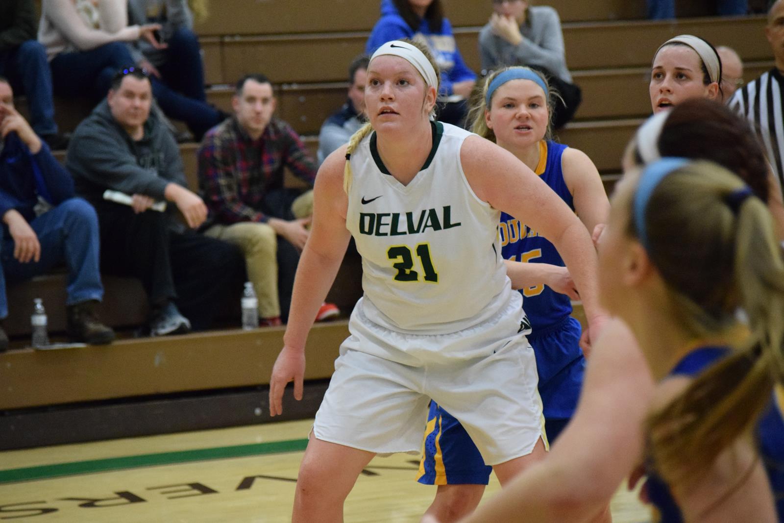 Sam Foy - Women's Basketball - Delaware Valley University Athletics