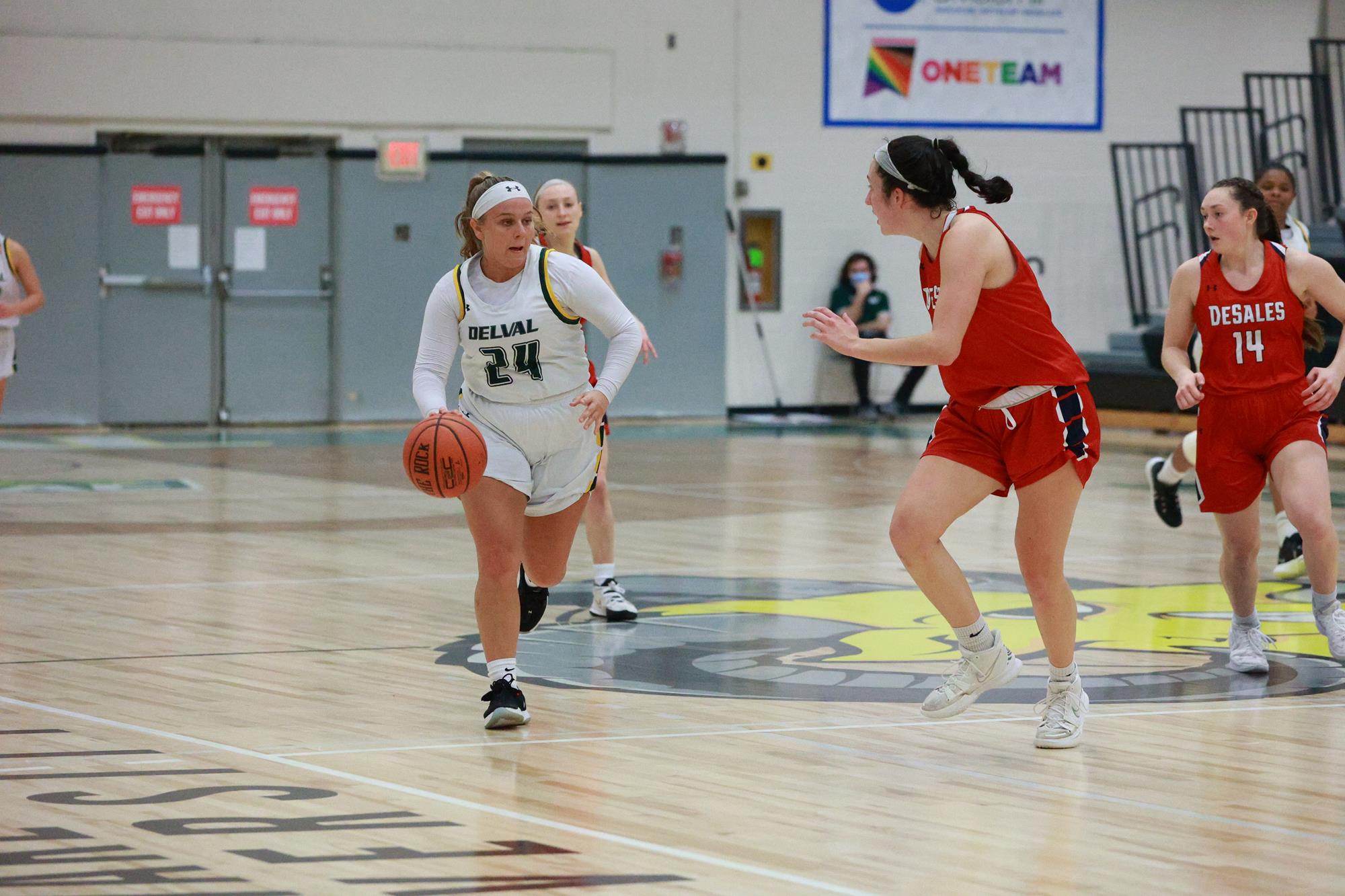 Lauren Moretti - Women's Basketball - Delaware Valley University Athletics