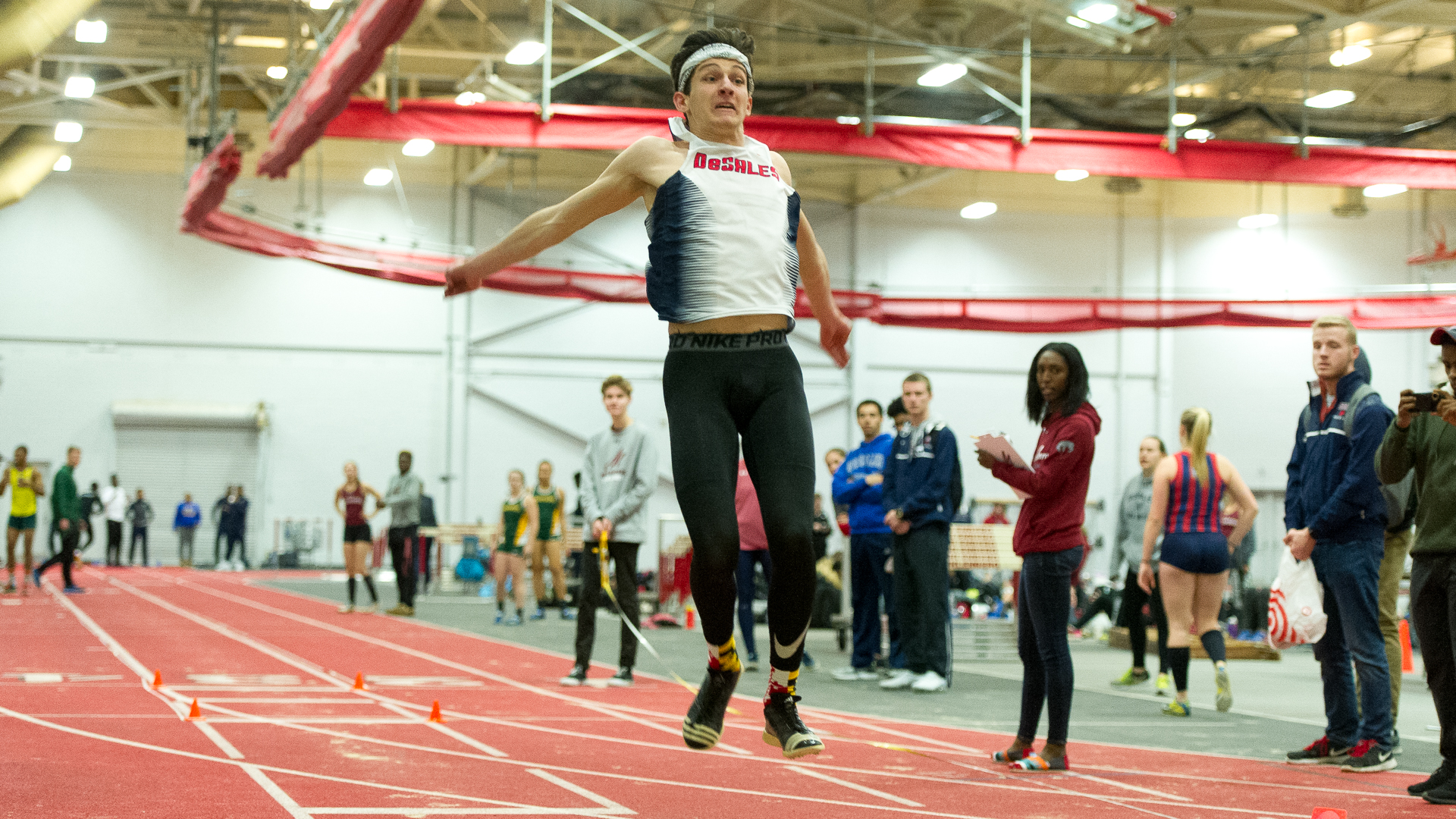 Bryce Calhoun - Men's Track and Field - DeSales University Athletics