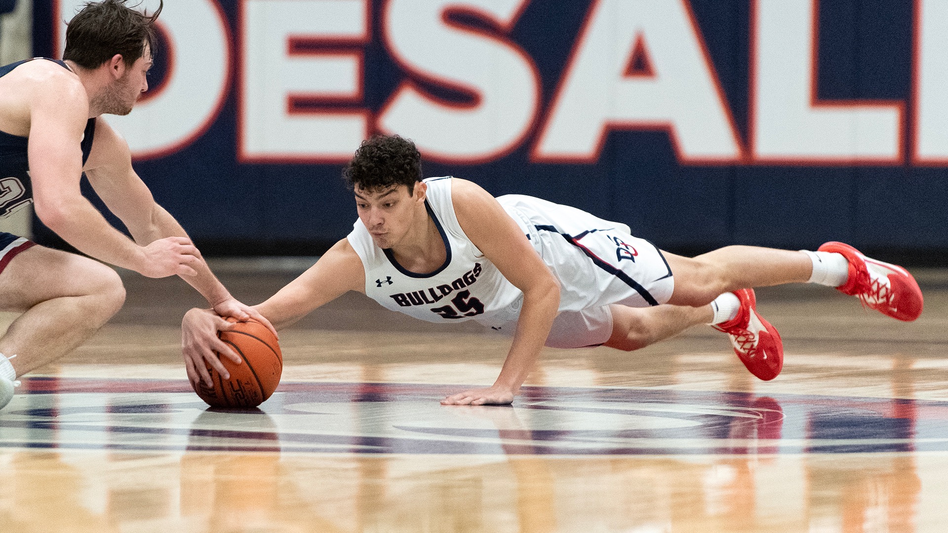 Elijah Eberly - Men's Basketball - DeSales University Athletics