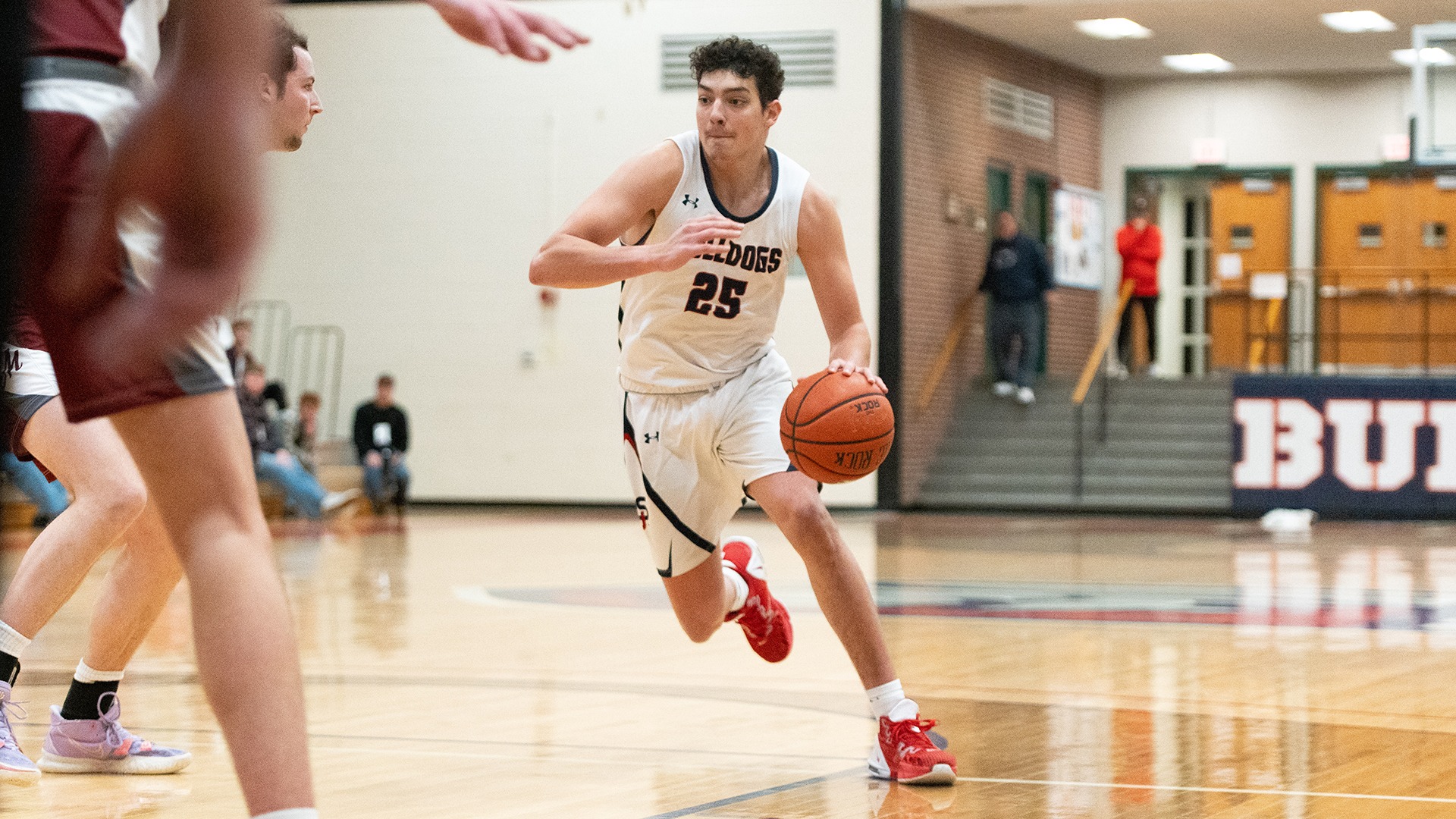 Elijah Eberly - Men's Basketball - DeSales University Athletics