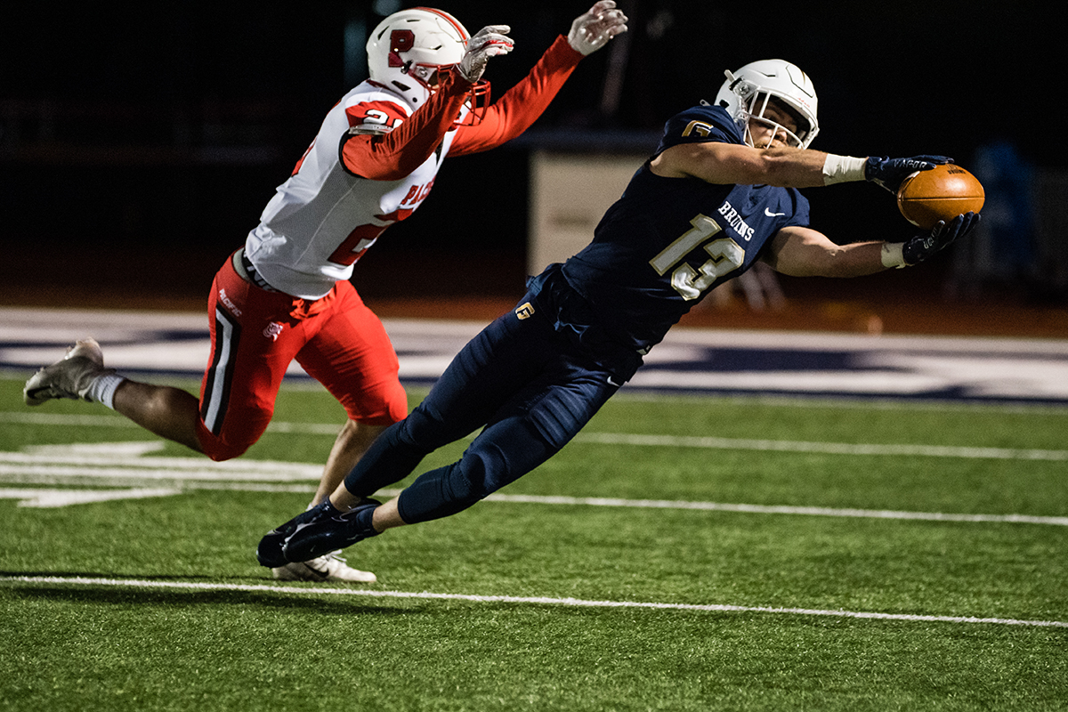 Bruins Move Ball Well But Struggle In Red Zone - George Fox University