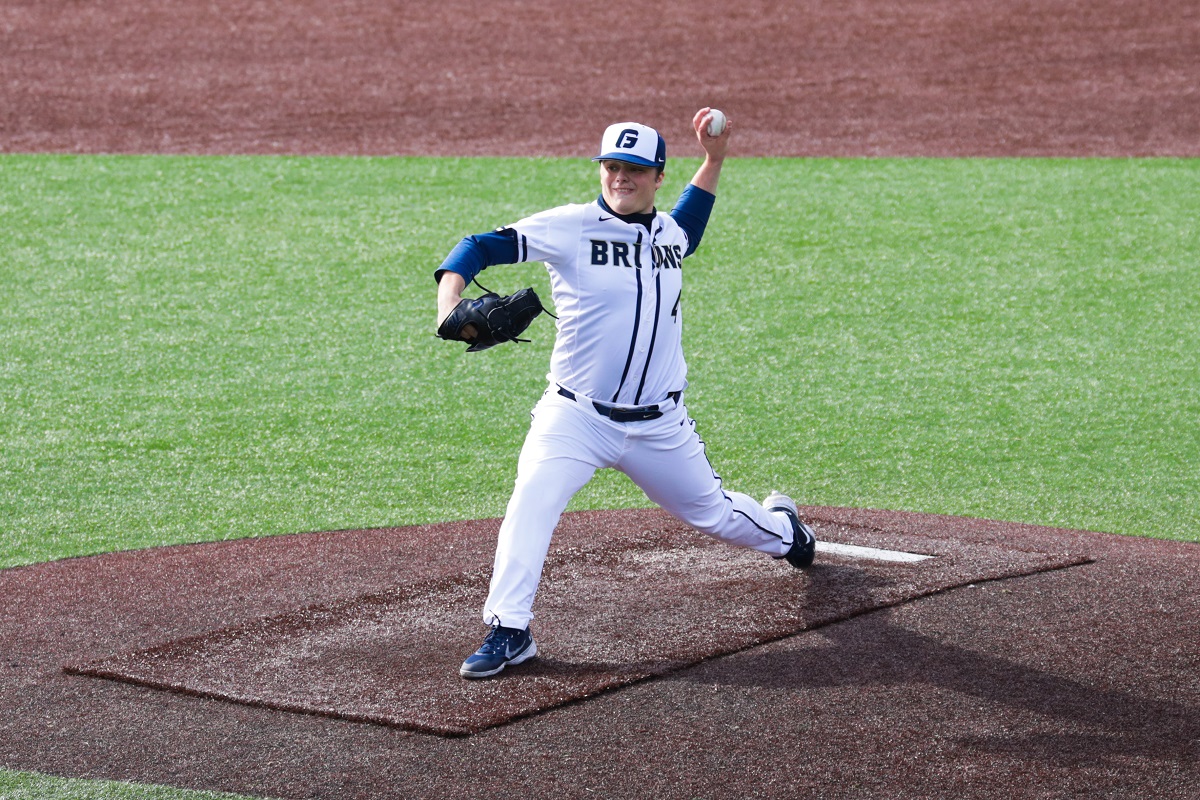 Bruins Split Series Opener With Pirates - George Fox University