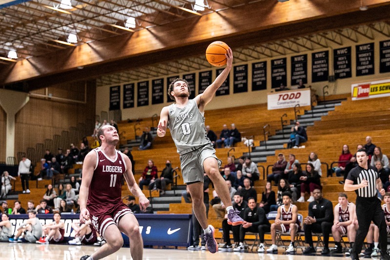 Davon Walker - 2022-23 - Men's Basketball - George Fox University